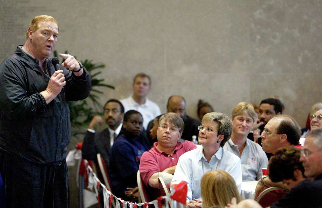 Former UH women's basketball coach Joe Curl dies at 59