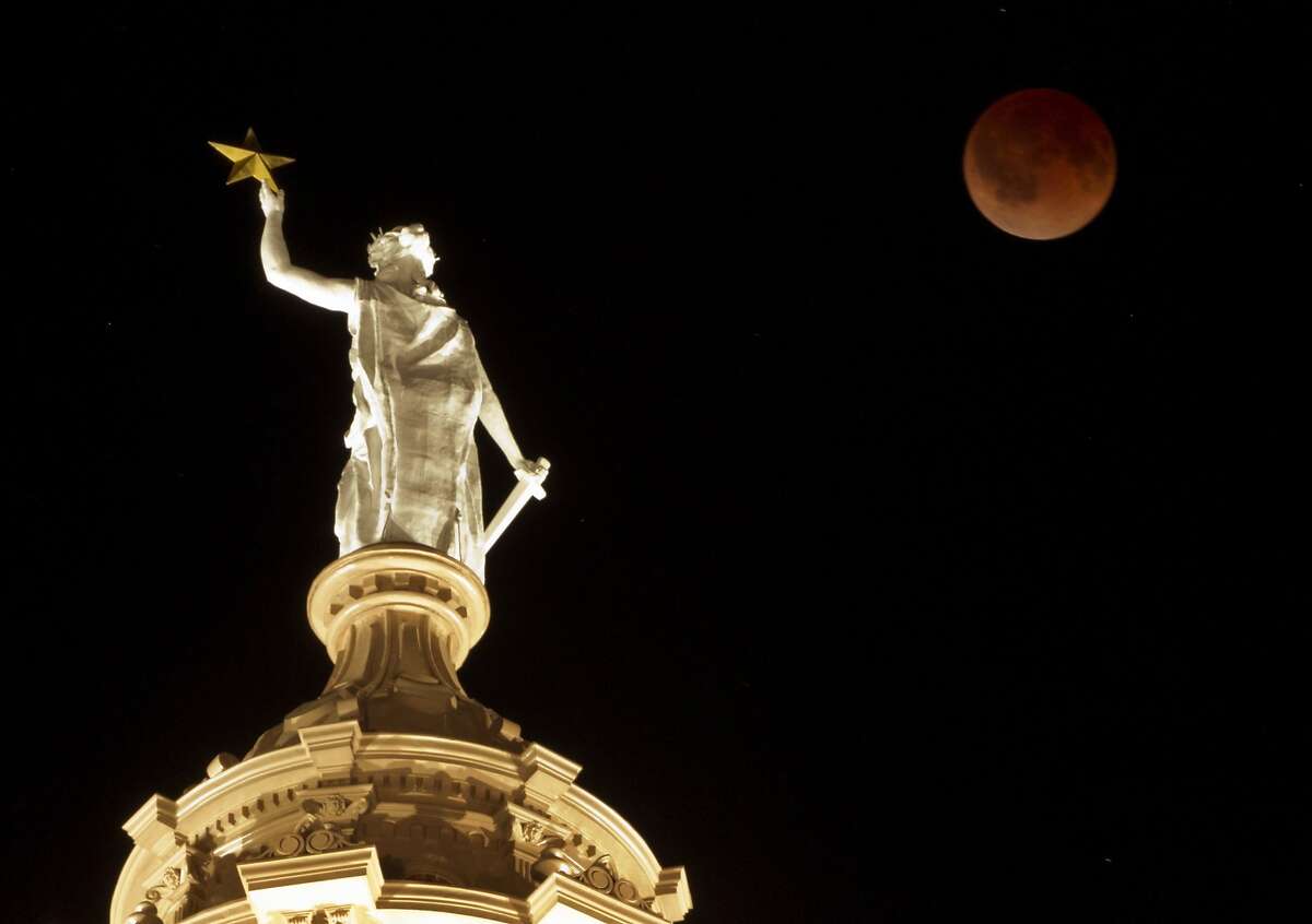 September Blood Moon, Super Moon combine for one spectacularly bright ...