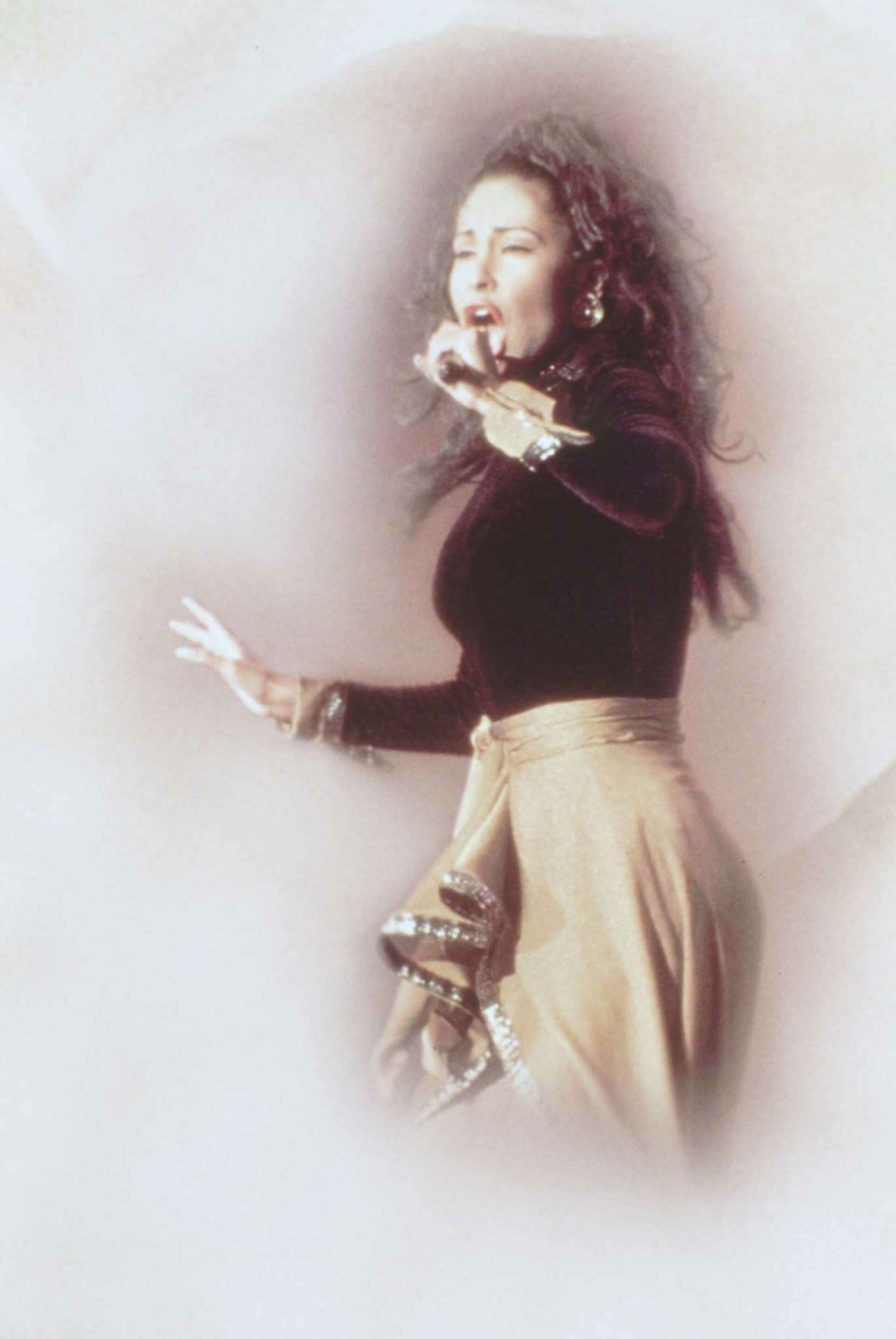Tejano star Selena to be honored at Fiesta de la Flor