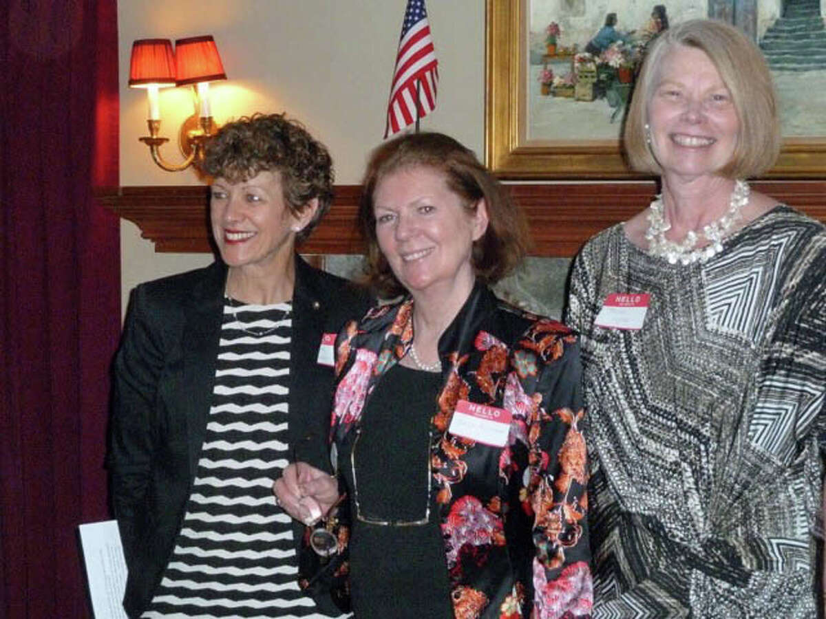 SLOBs founders awarded by DAR