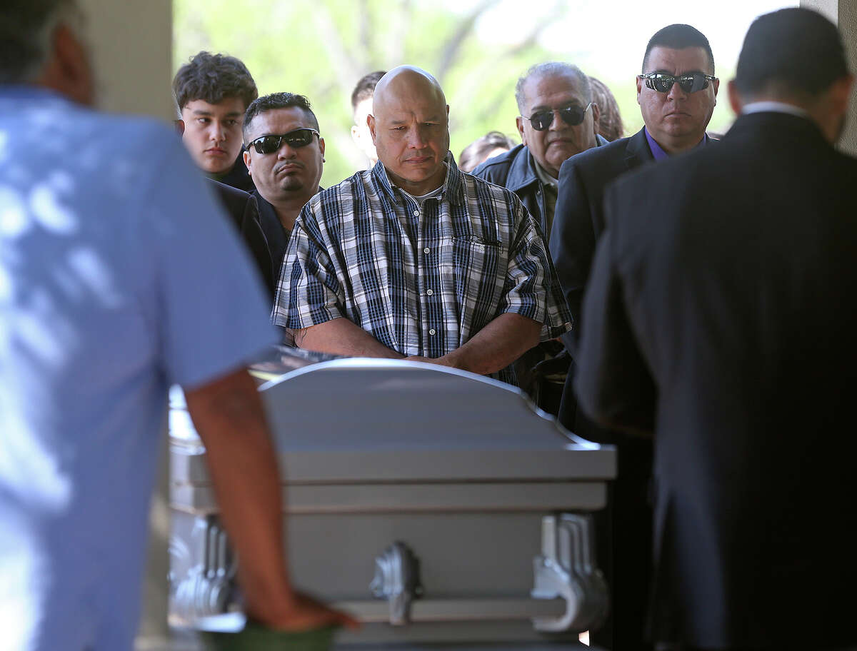 Former boxer Ayala Jr. released from prison