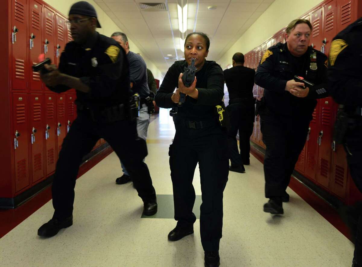 Cops, with kids, train for school crises