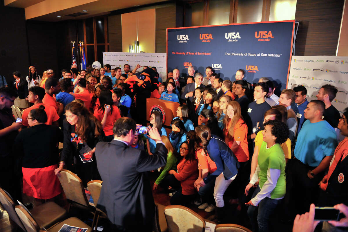 UTSA partners with Microsoft Corp.