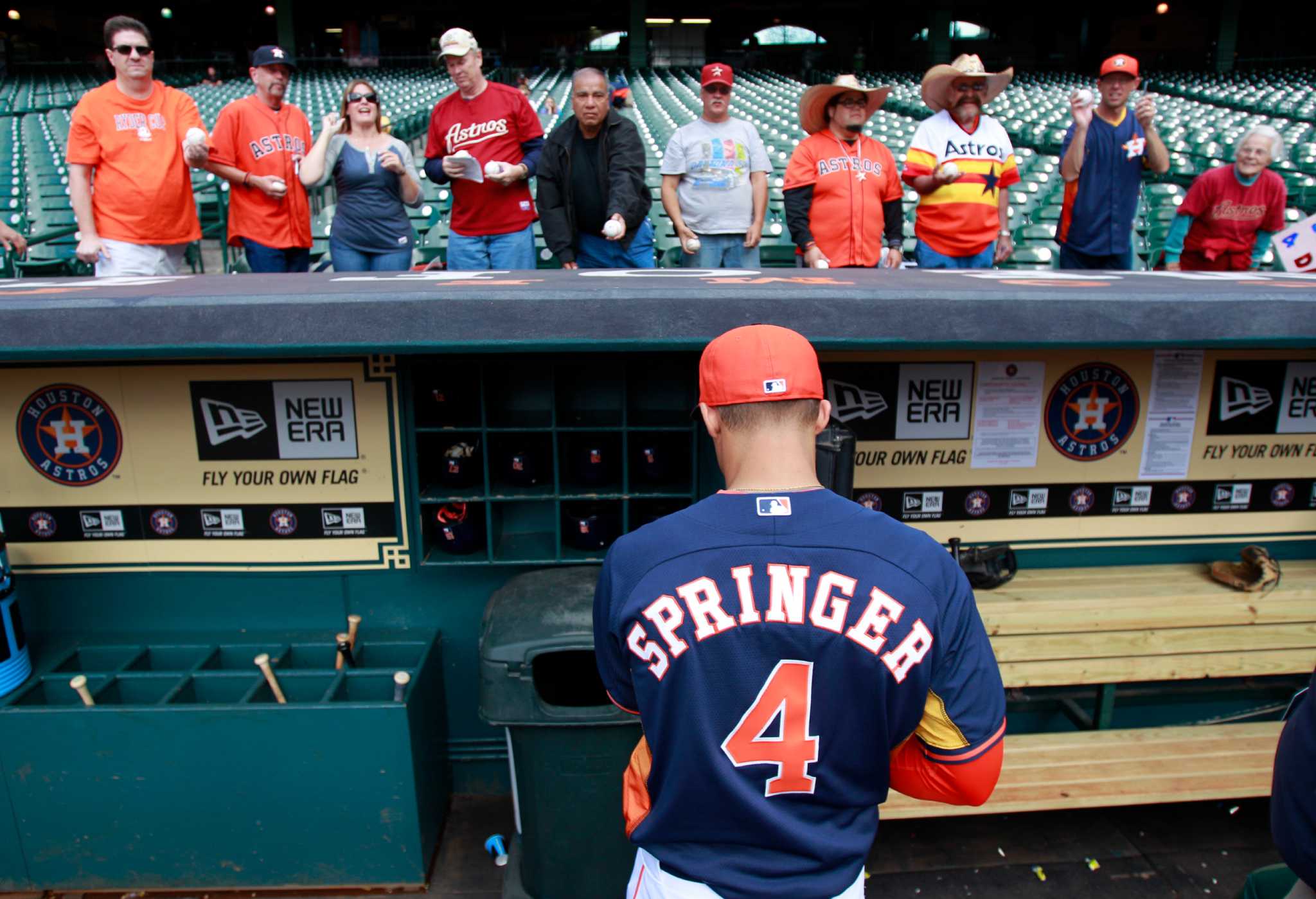 Astros fall to Royals in Springer's debut