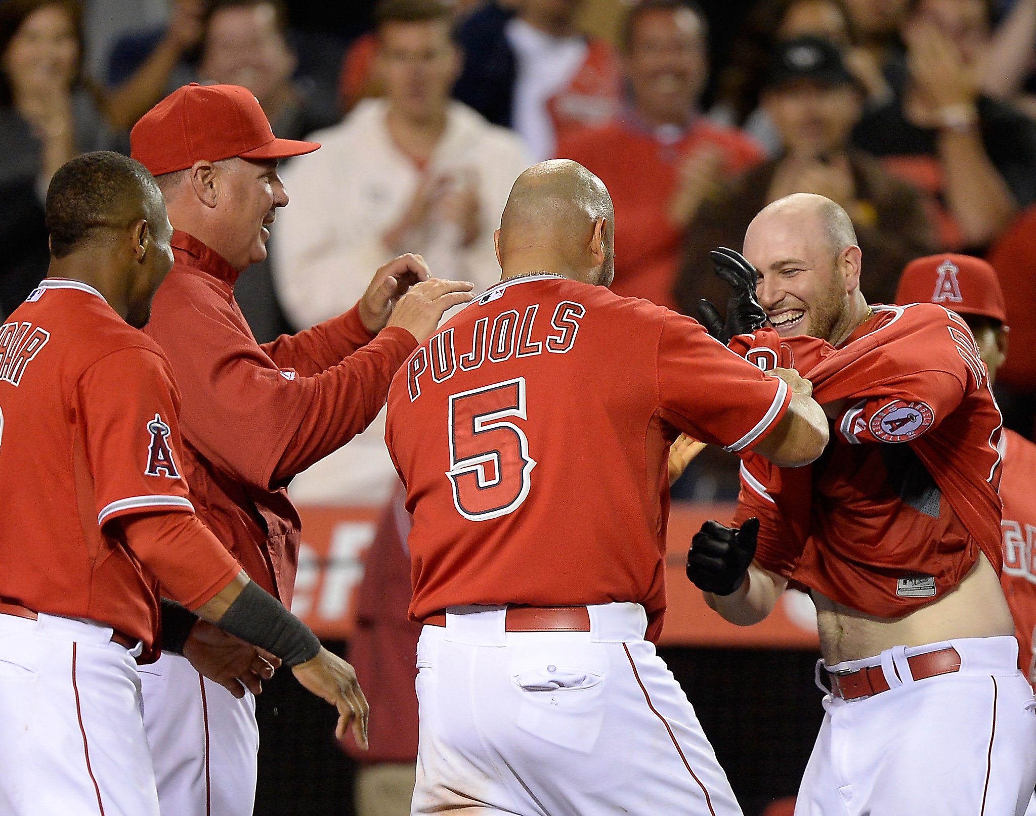 Angels top A's in 12