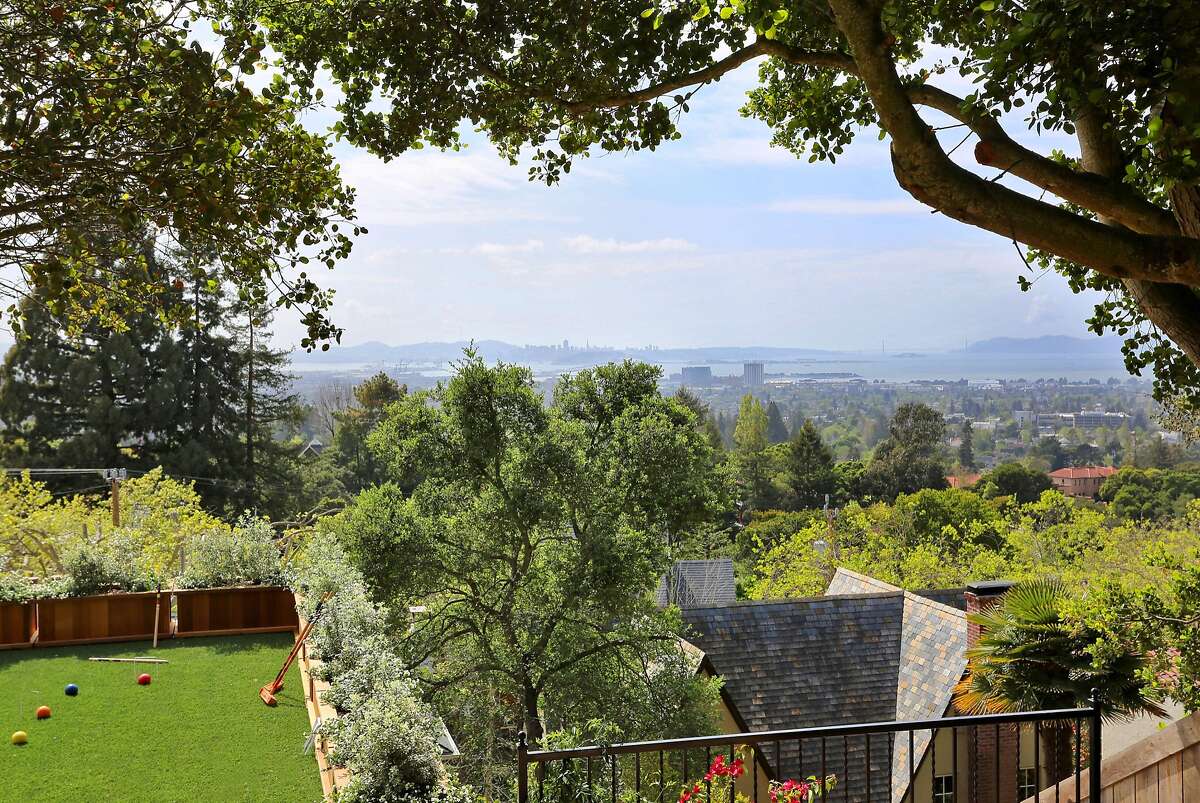 Berkeley home exudes casual elegance