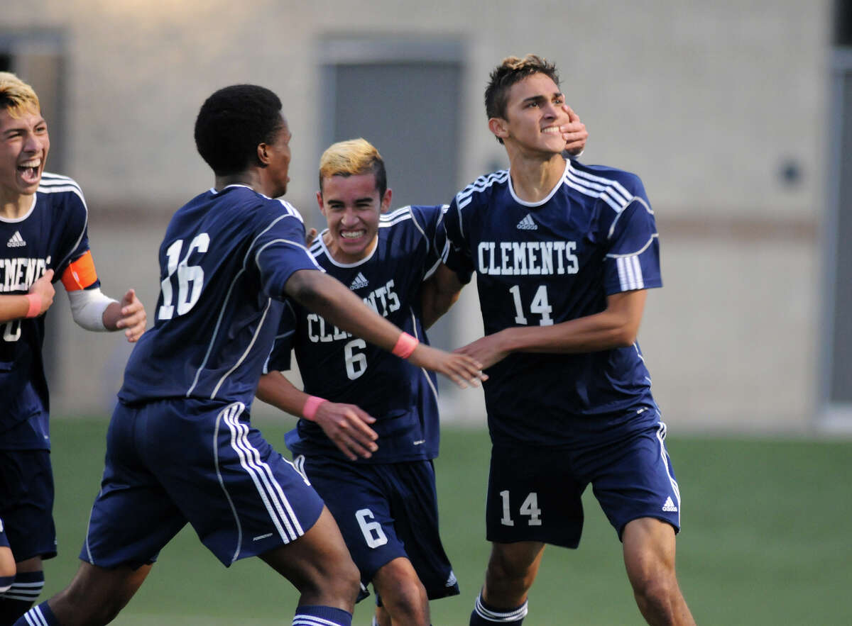 Clements boys advance to 5A soccer final