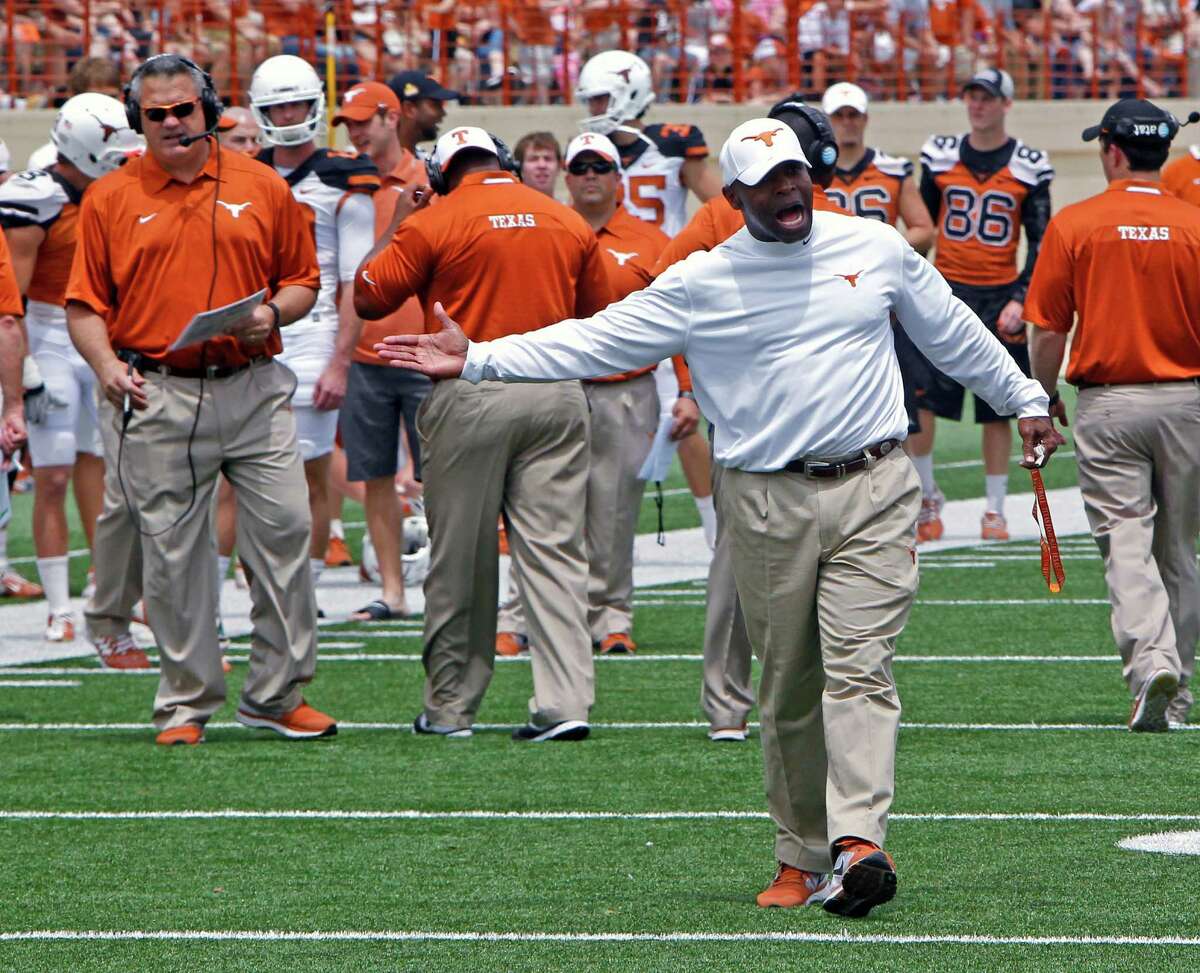 UT football coach Charlie Strong to visit Houston Wednesday