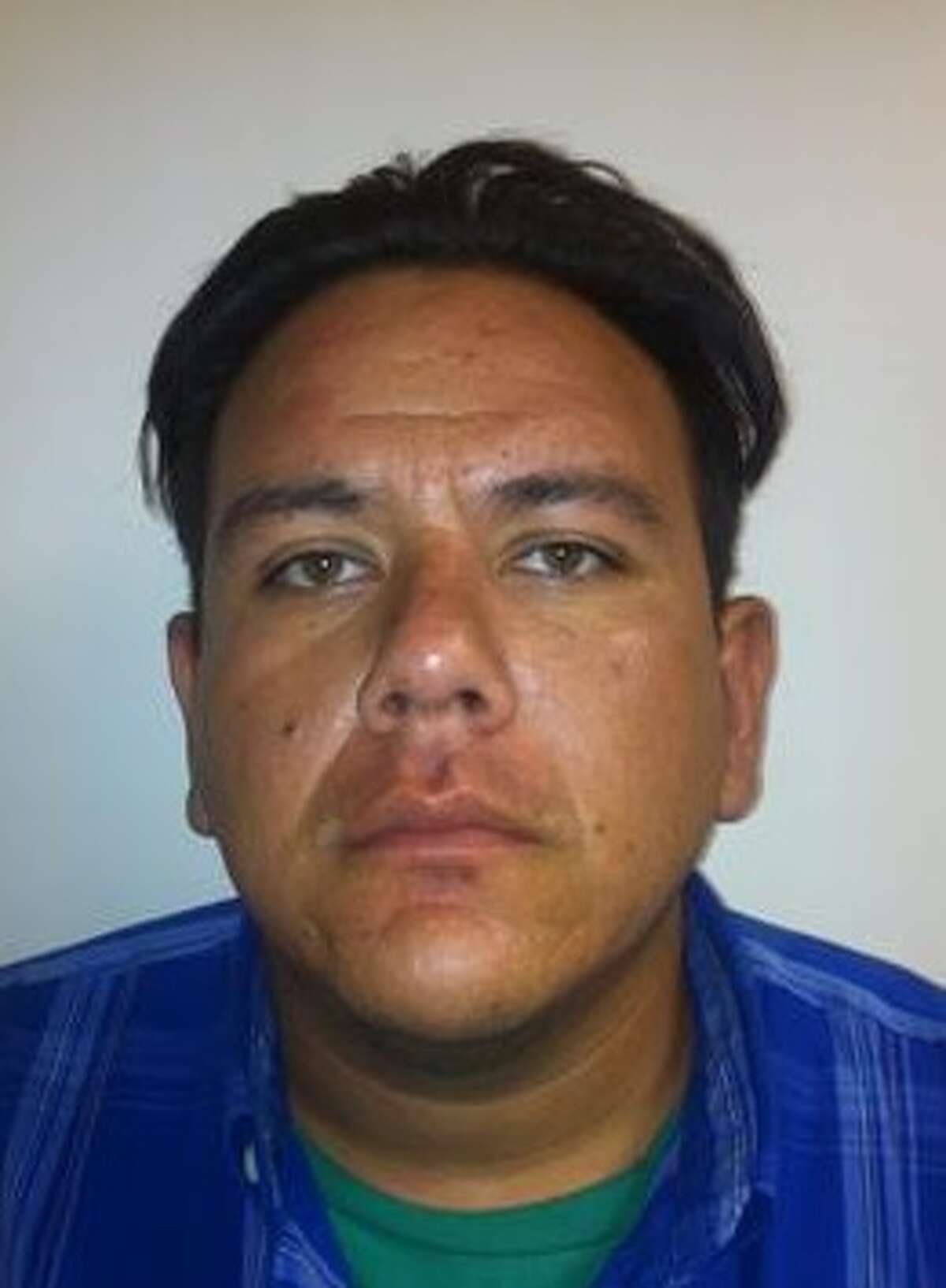 Gang roundup nets 28 in South Texas