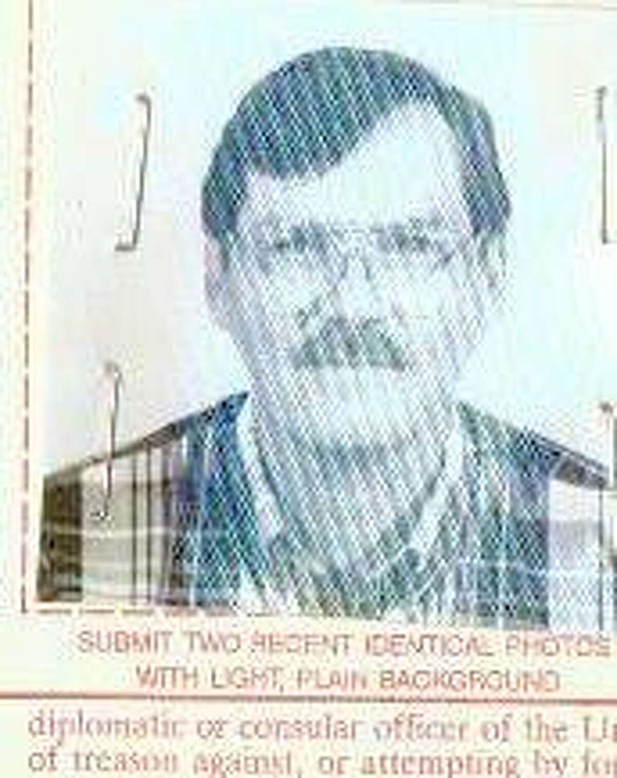 Hundreds contact FBI about pedophile teacher case