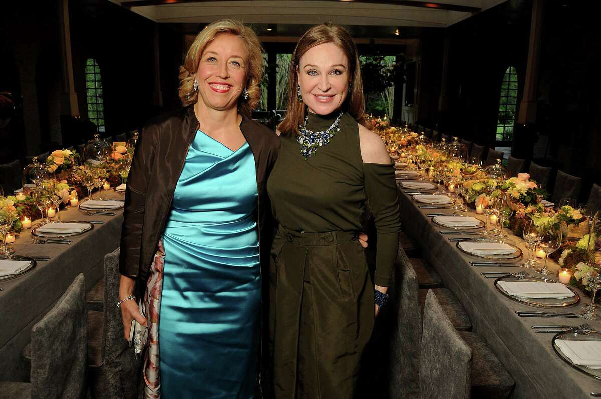 Bulgari fans gather at Thrash home