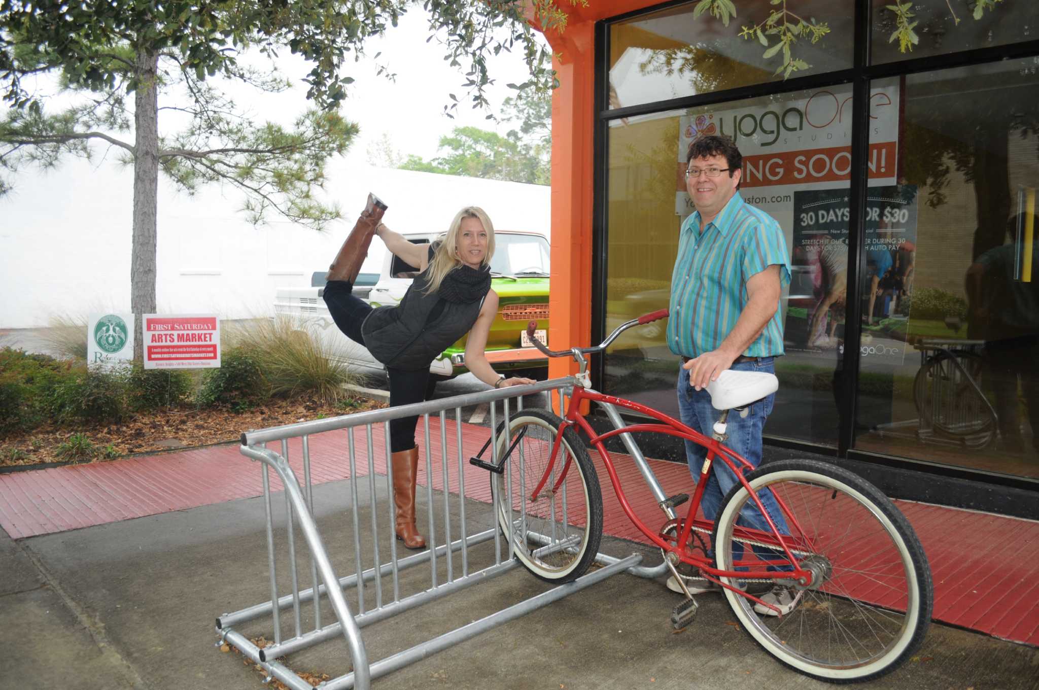 Push on to place more bike racks in Heights