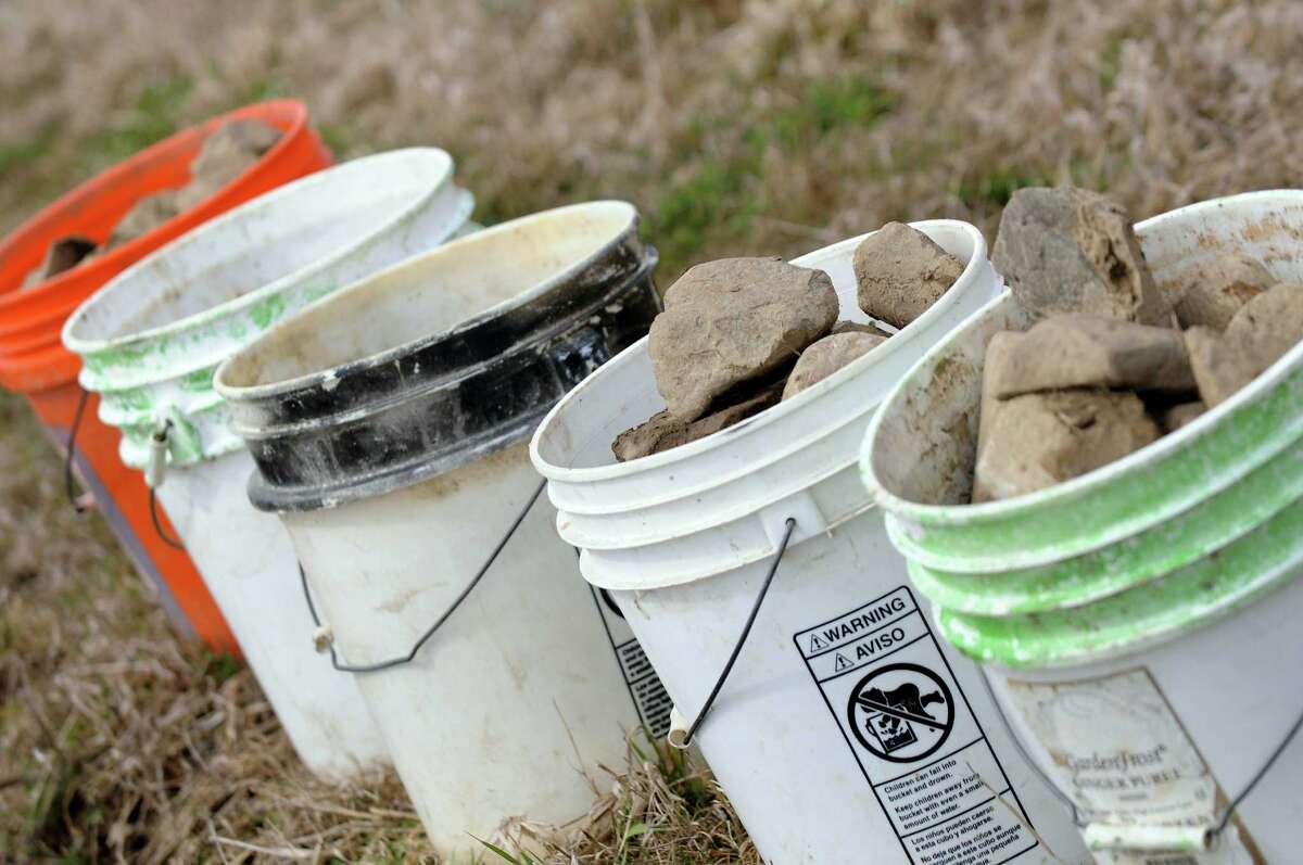 Photos: Earth Day work at a farm