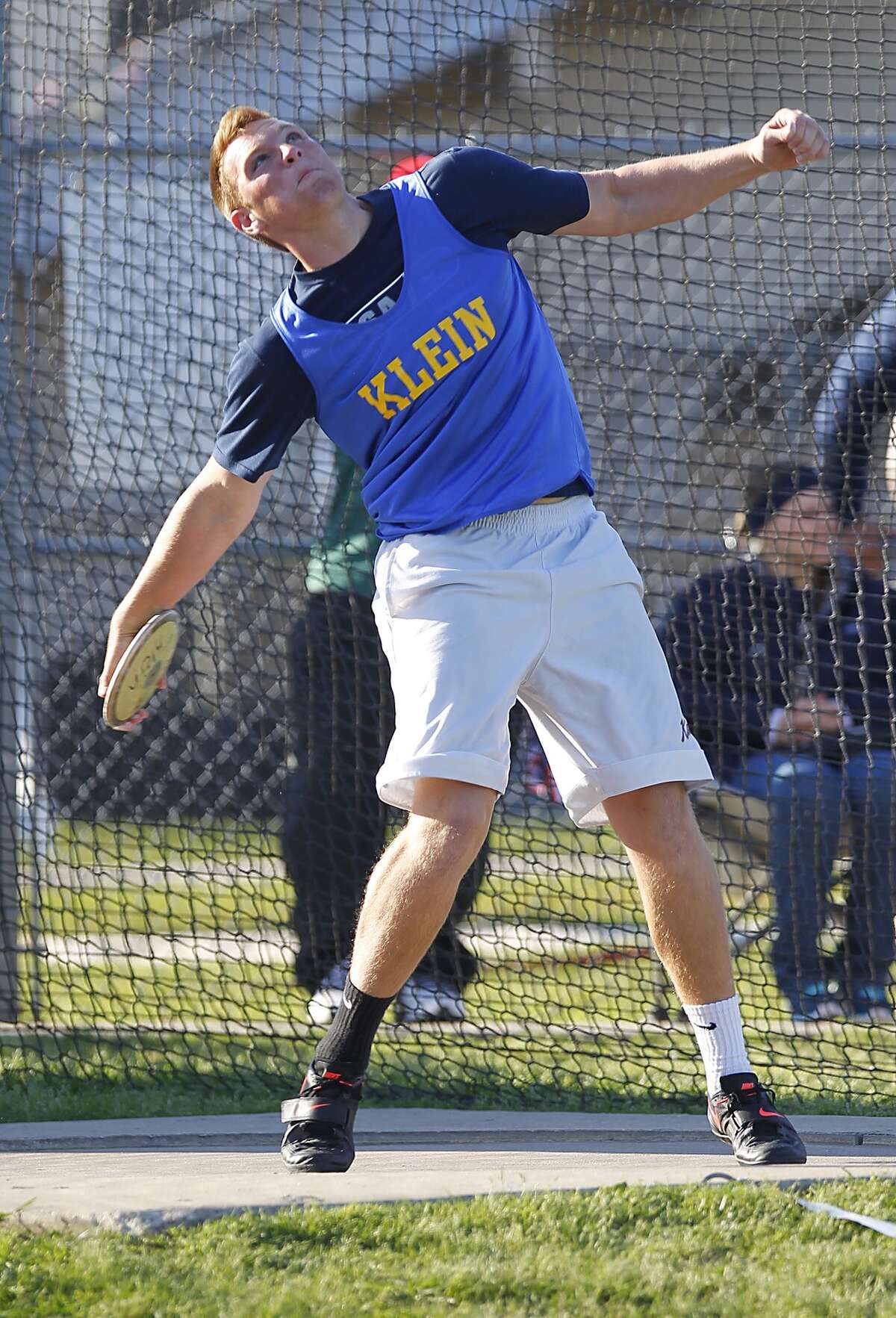 Tracksters head to Waco with hopes of securing state berths