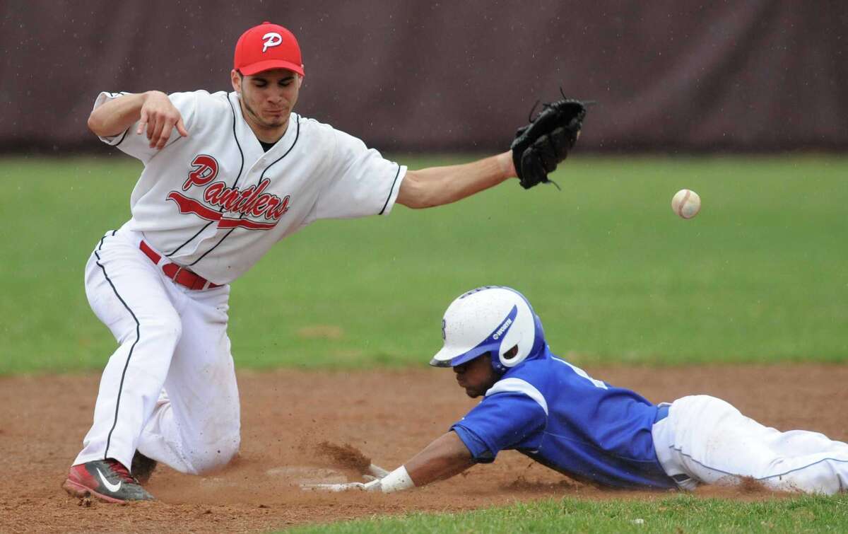 Bunnell uses good pitching, defense and timely hitting in shutting out ...