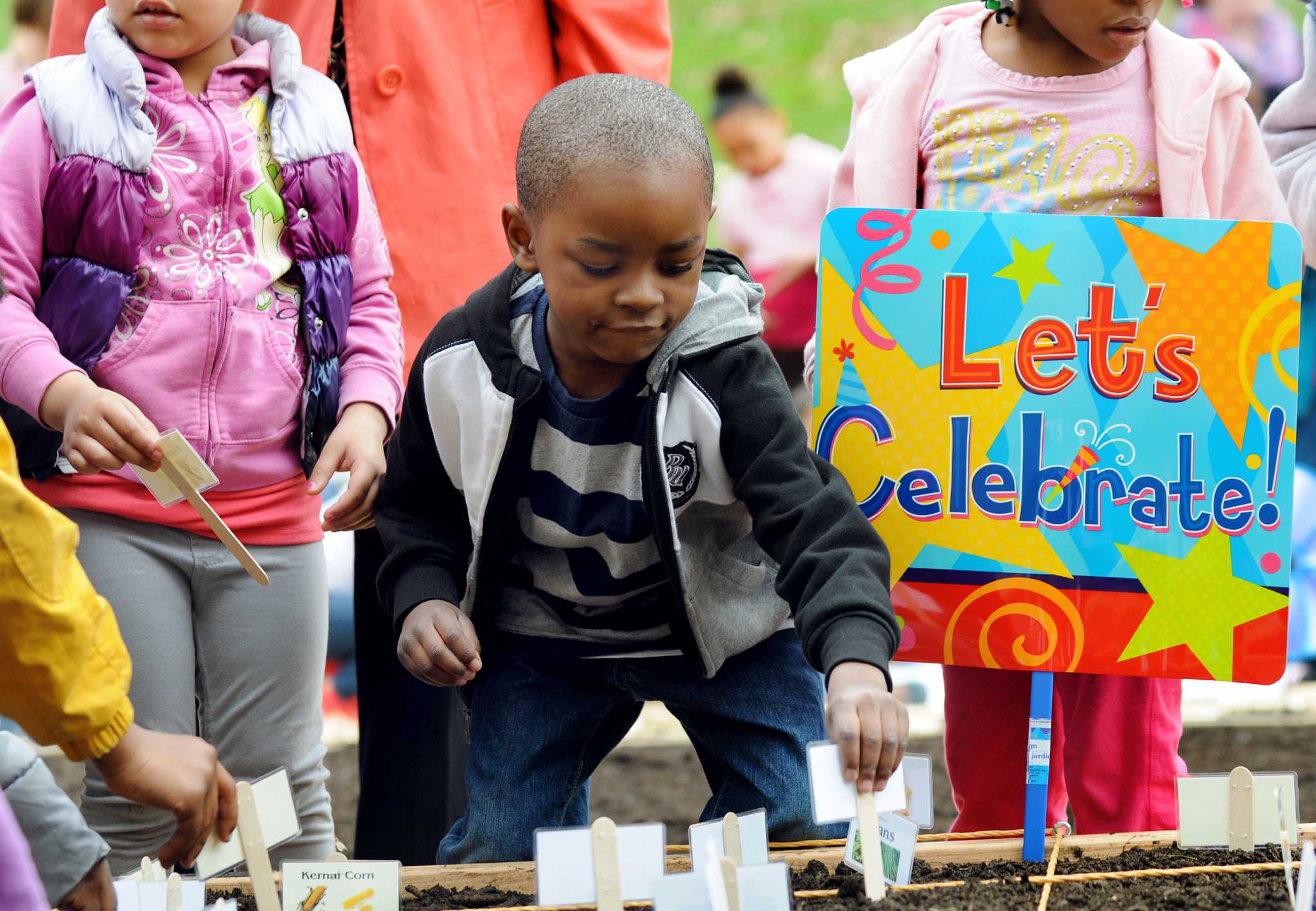 Arbor Hill Elementary students plant garden on Earth Day