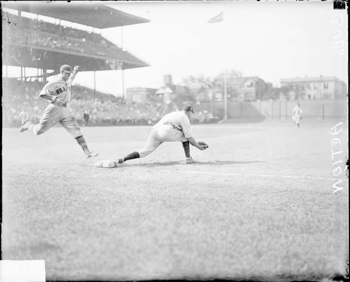 Wrigley Field: 100 years, 100 photos