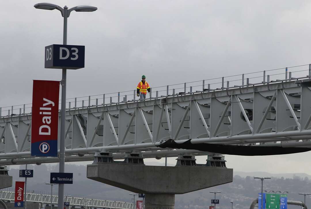 Sky-high cost of BART Oakland Airport link