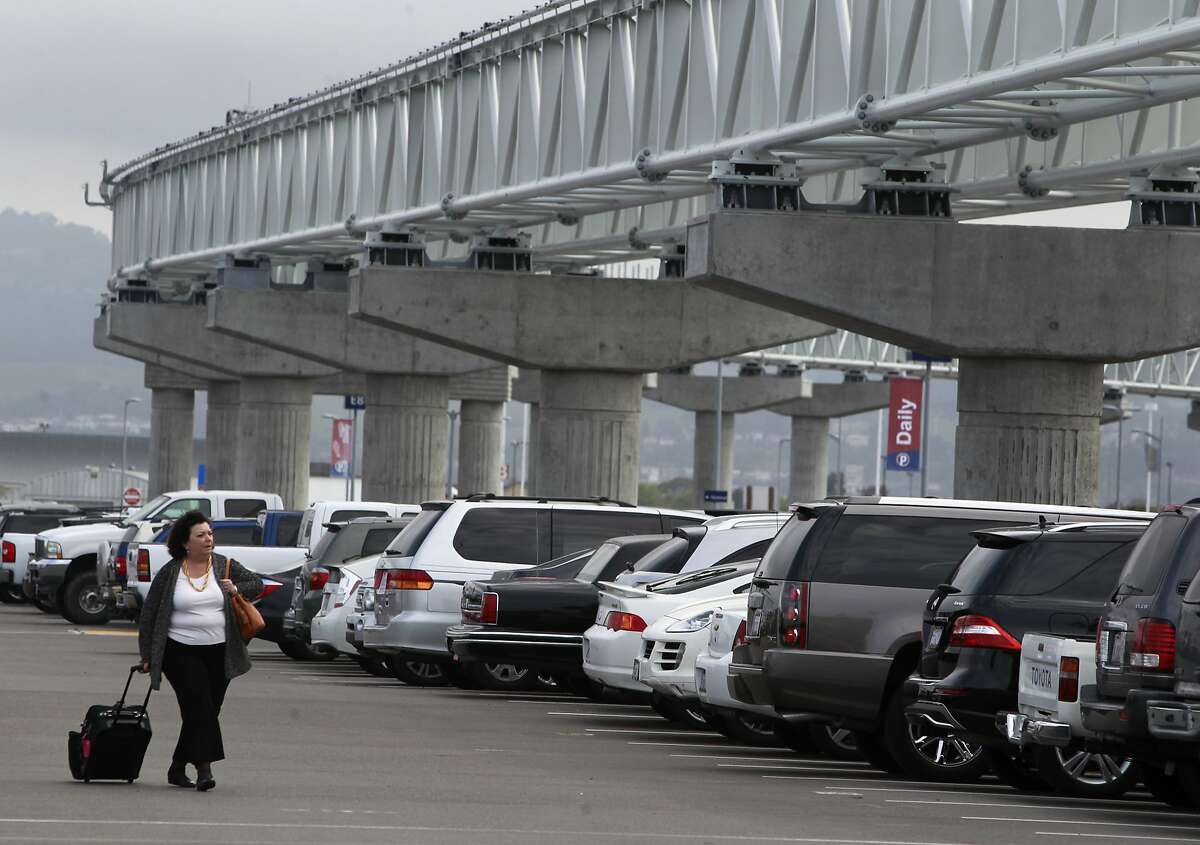 Sky-high cost of BART Oakland Airport link
