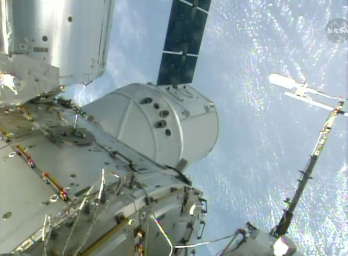 'Bermuda triangle' of space oozes radiation, crashes computers