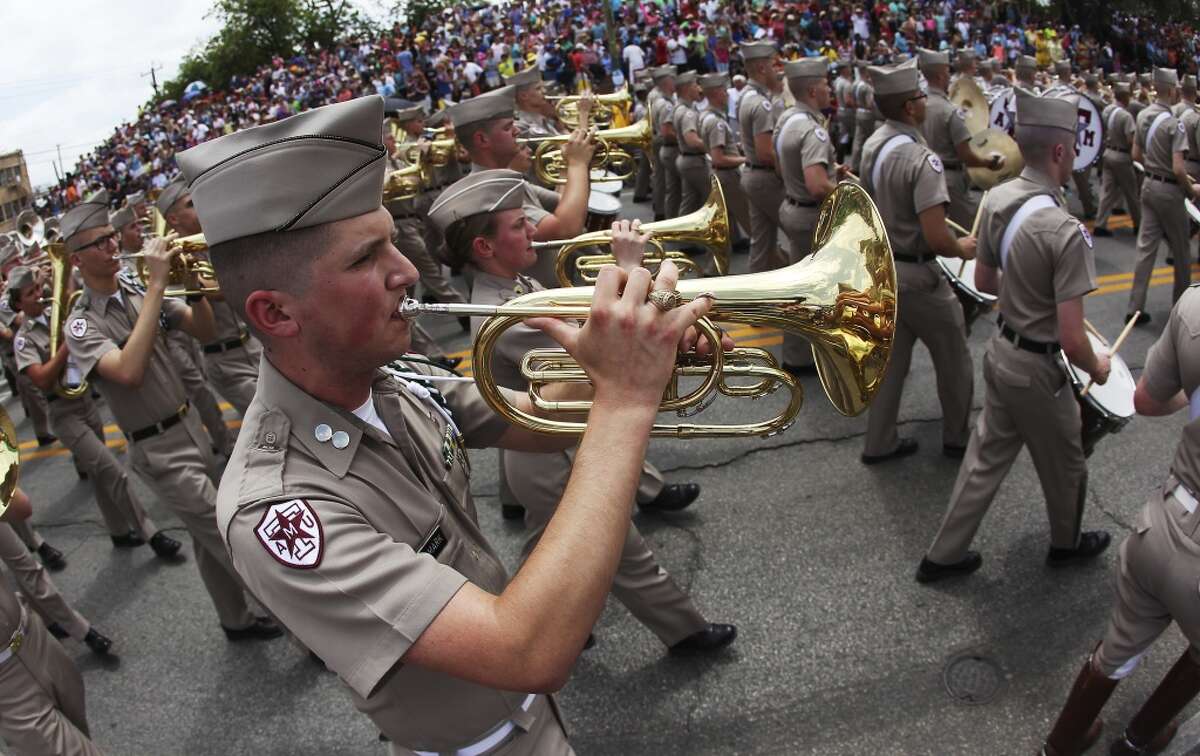 There will be a new float for Miss Fiesta 2015