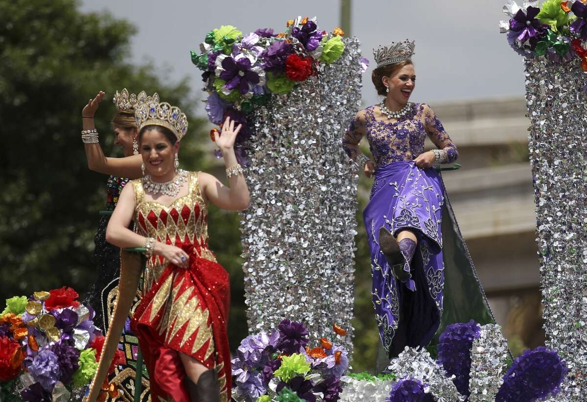 There will be a new float for Miss Fiesta 2015