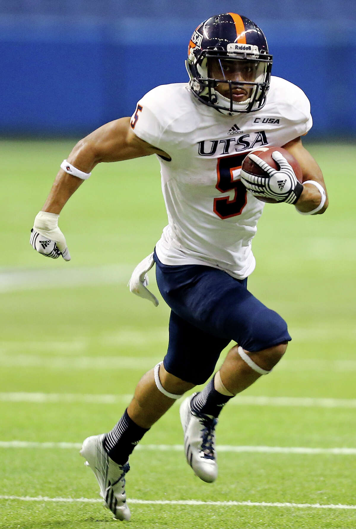 UTSA's defense blooming like spring