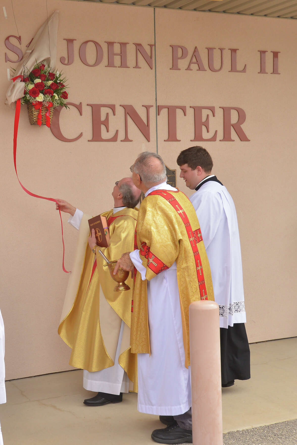 San Antonians celebrate the pope with whom they walked