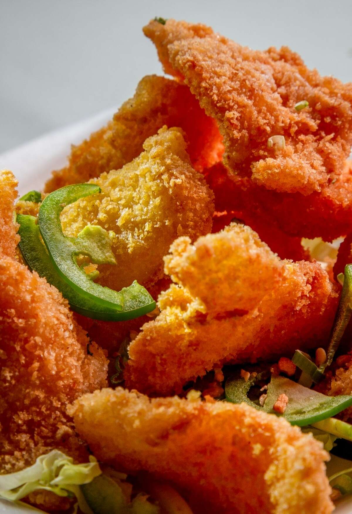 Hong Kong Lounge II: Success in quest for great Chinese food