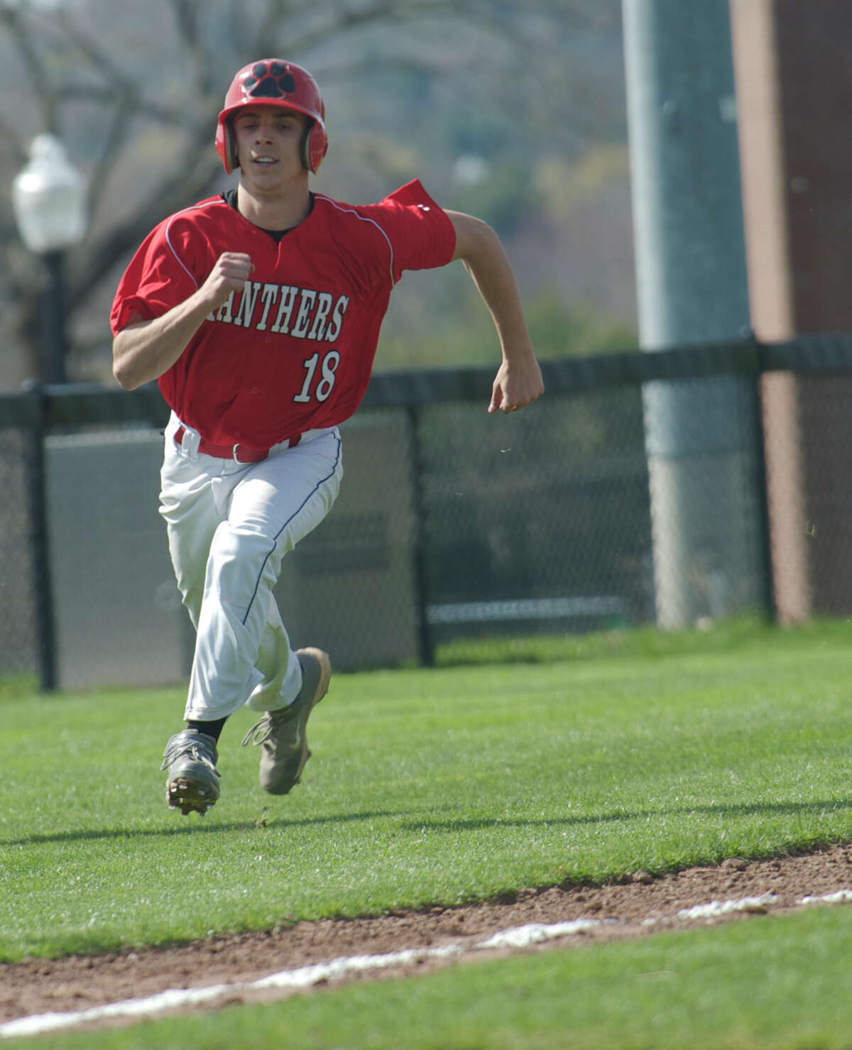 Pomperaug, Newtown split baseball doublheader