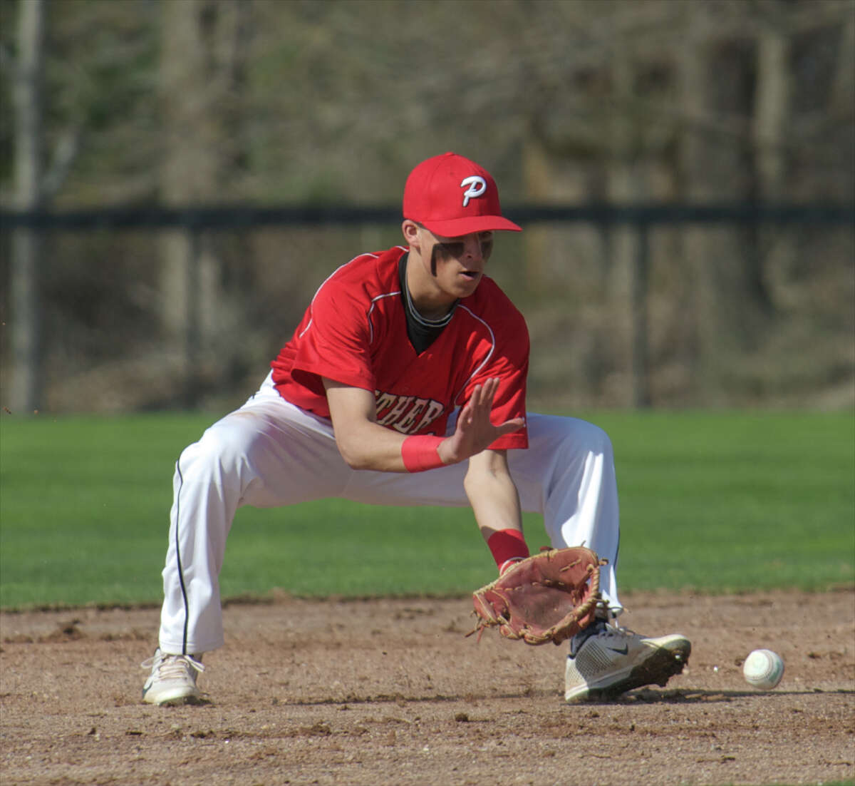 Pomperaug, Newtown split baseball doublheader