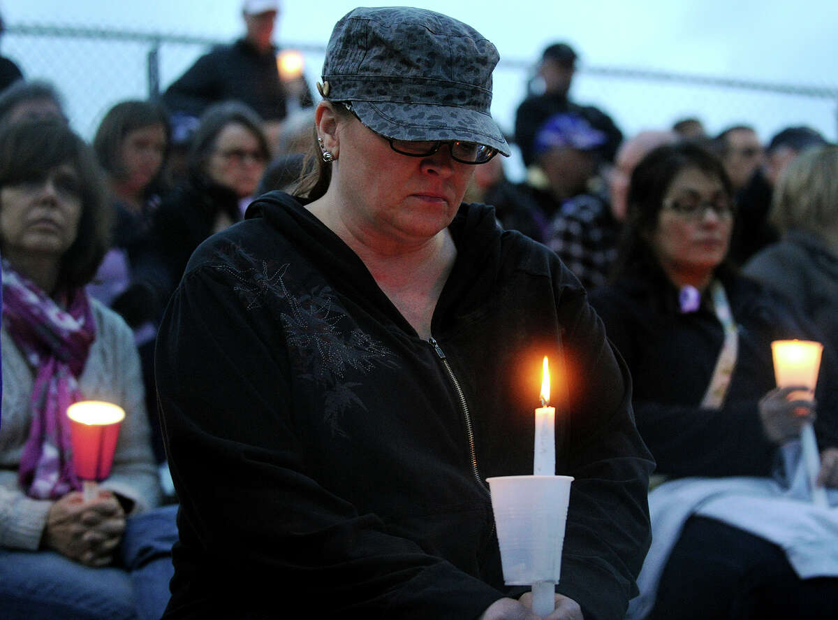 Tribute to slain student