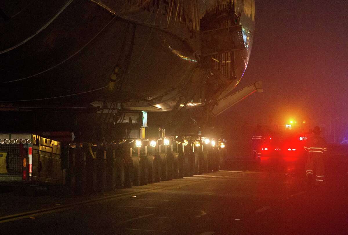 NASA 905, the great space shuttle ferry, makes its final journey