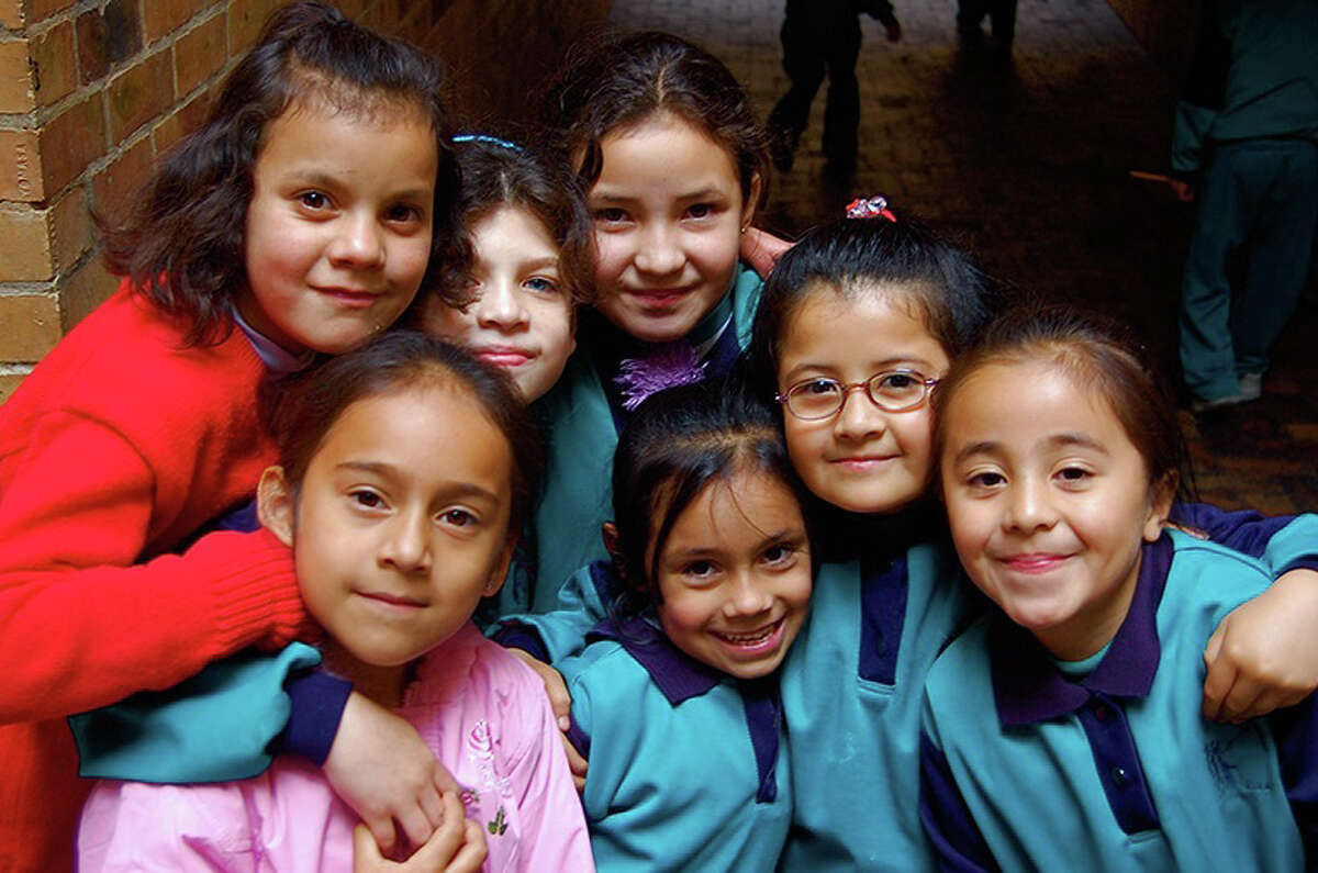 Darien Hands Offering Hope to Colombian orphanage