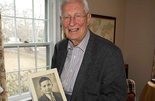 Allen Raymond Jr., "Mr. Westport," dies at 91