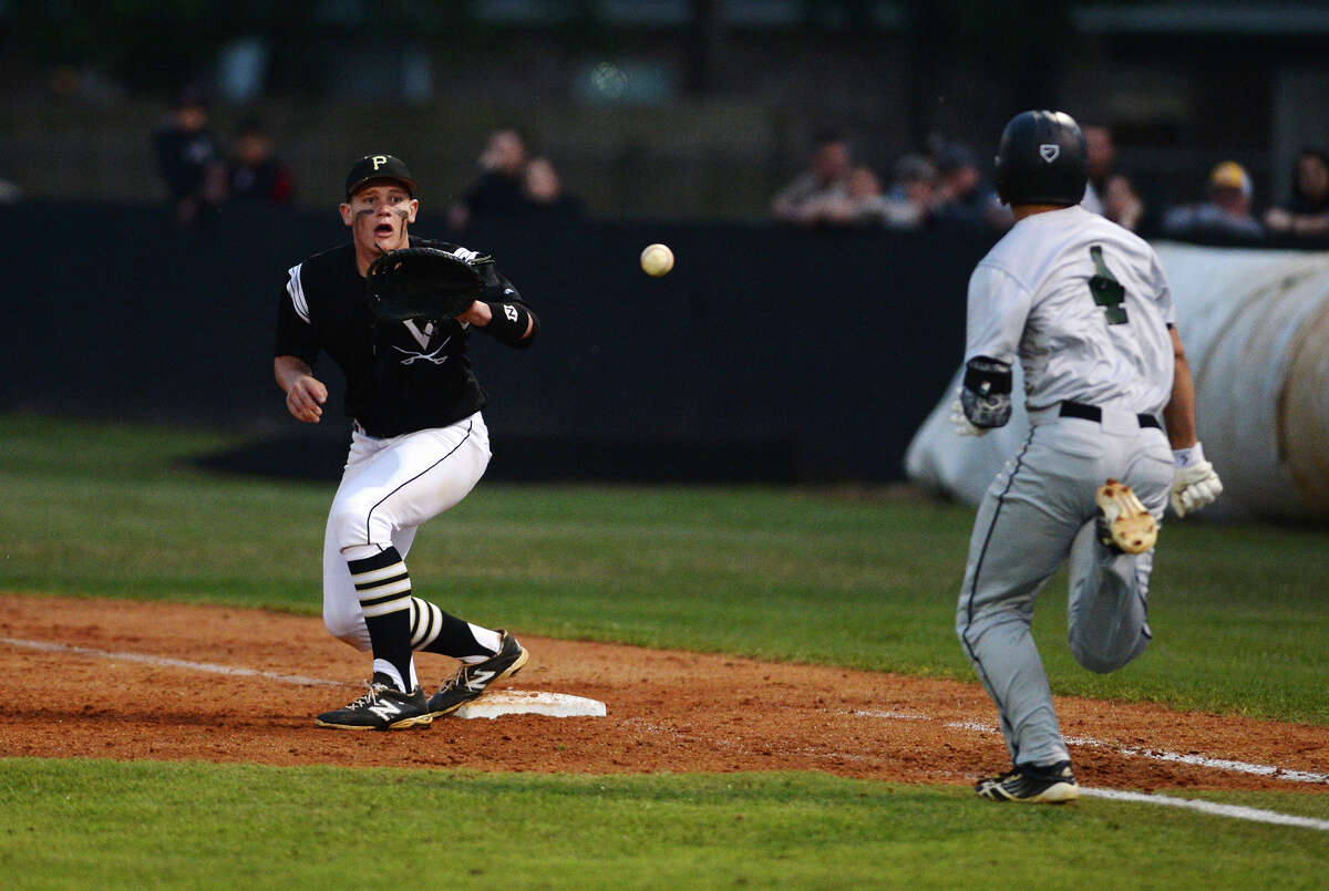 Vidor drops first game of series vs. Kingwood Park
