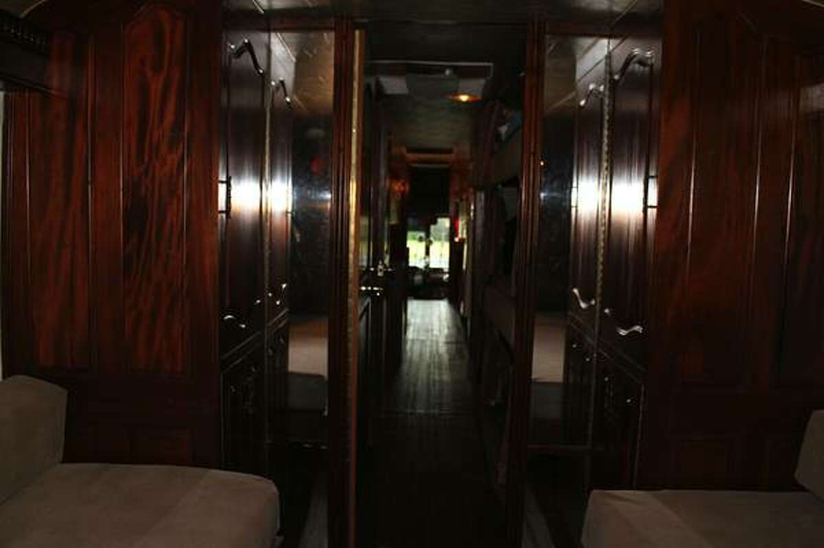 Willie Nelson's tour bus featured on 'Extreme RVs' for Travel Channel Willie Nelson's tour bus featured on 'Extreme RVs' for Travel Channel