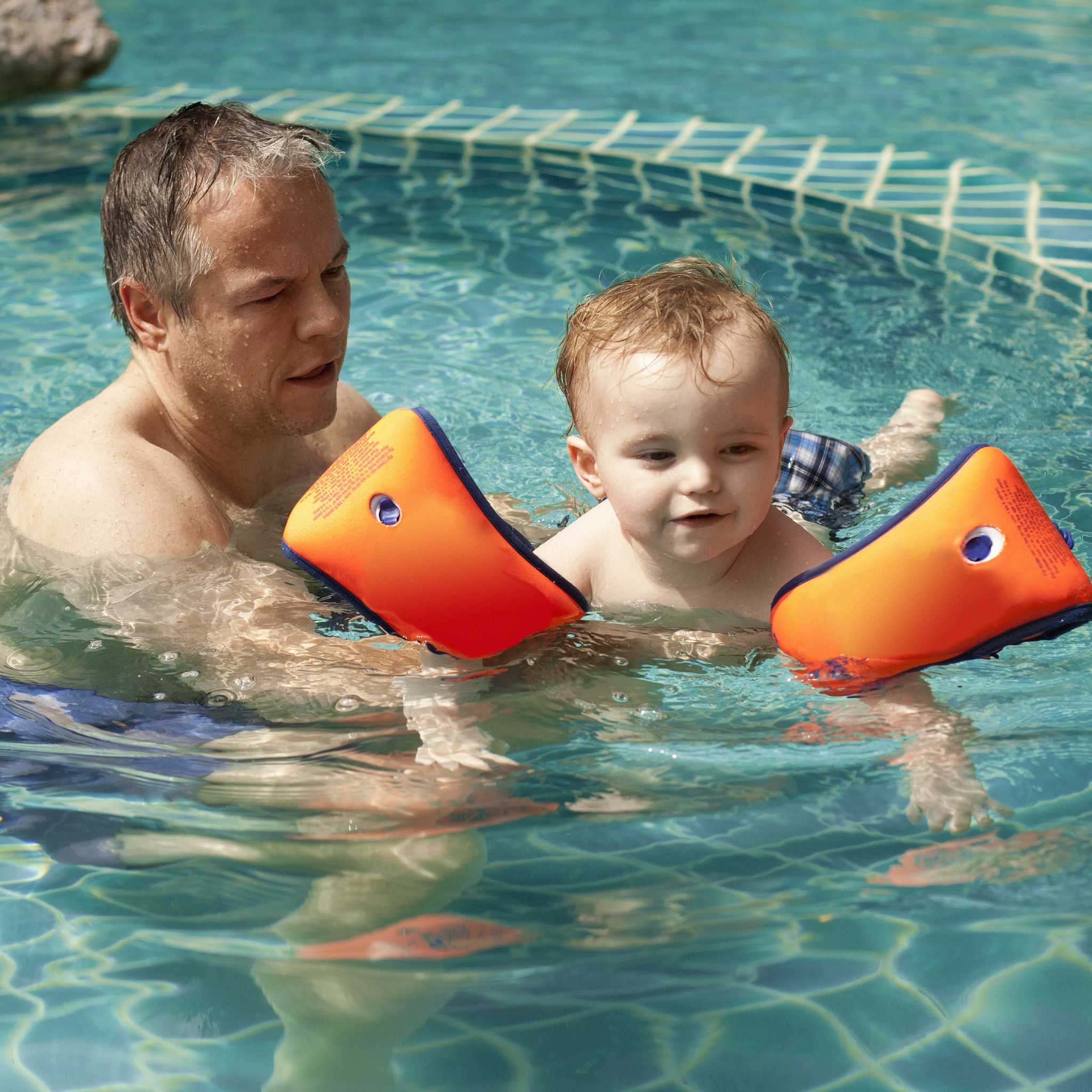 Ask any lifeguard;keeping watch without distraction is a lifesaver