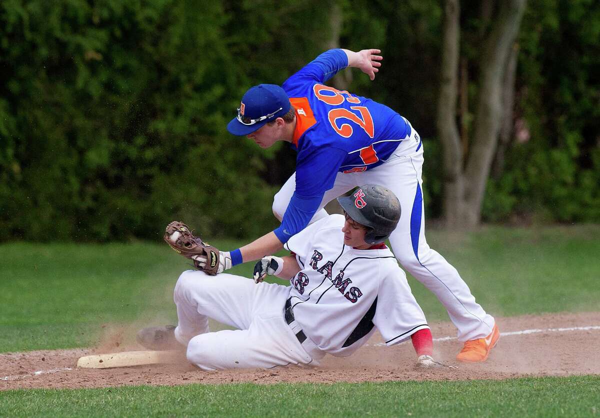 Danbury edges New Canaan