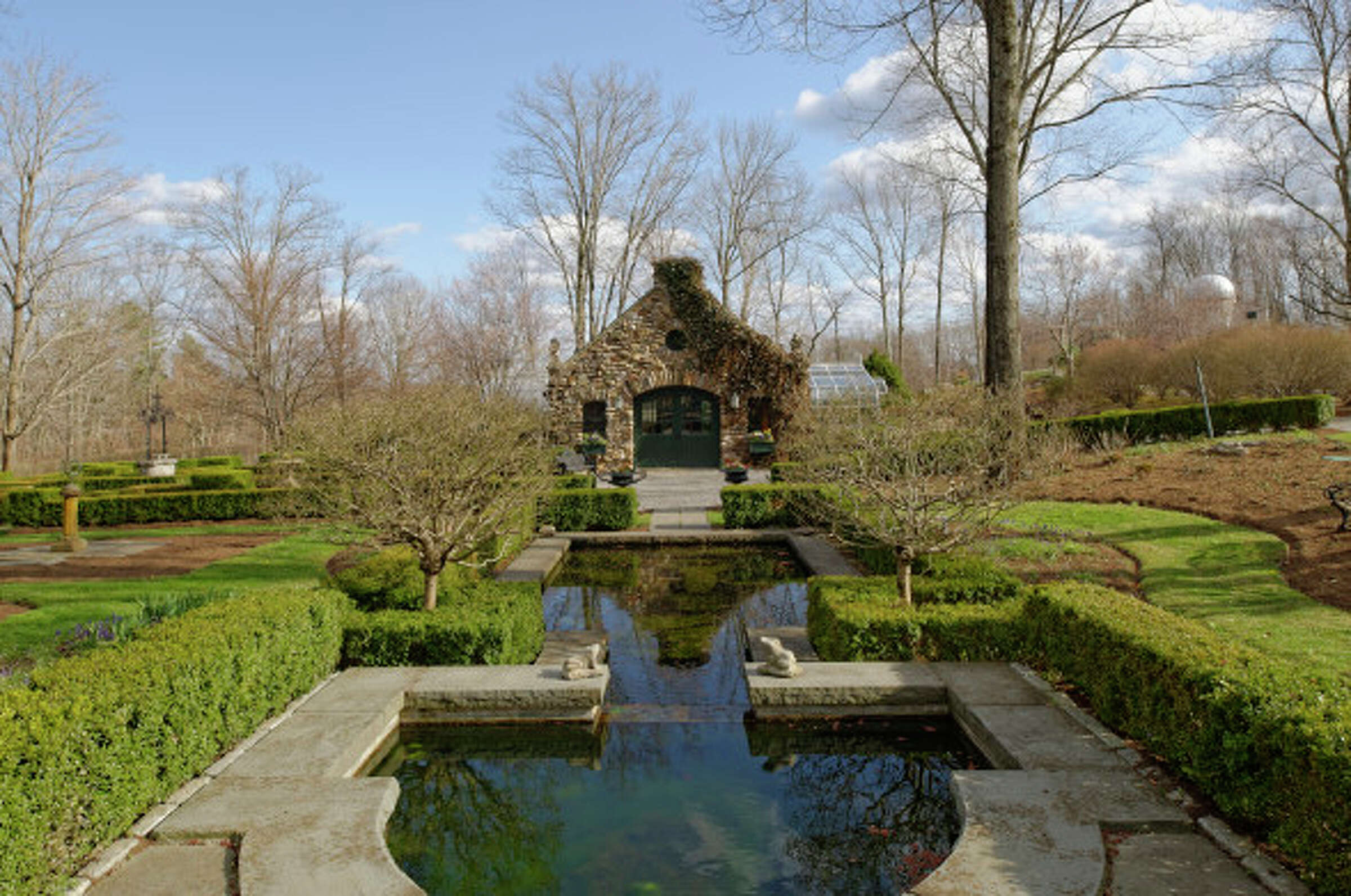 Director Howard's Conyers Farm house on the market