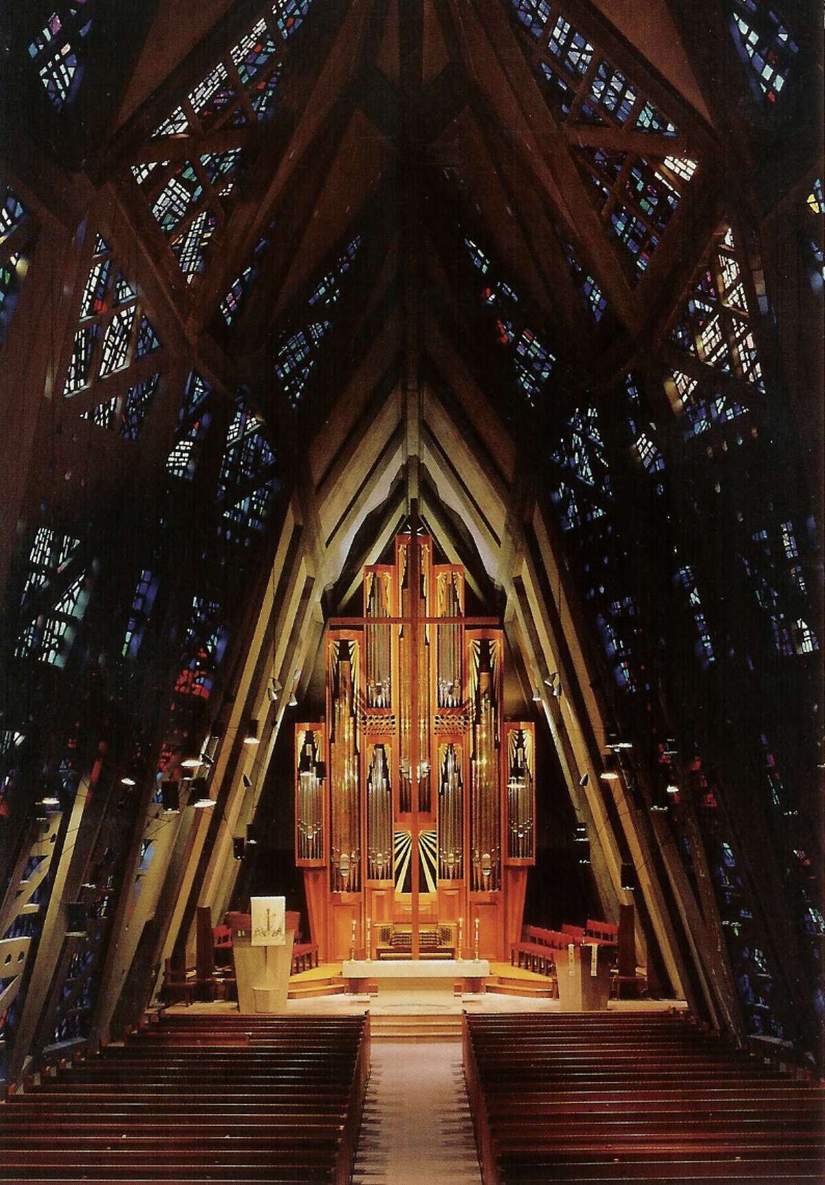 Stamford's 'fish church' to sell off land