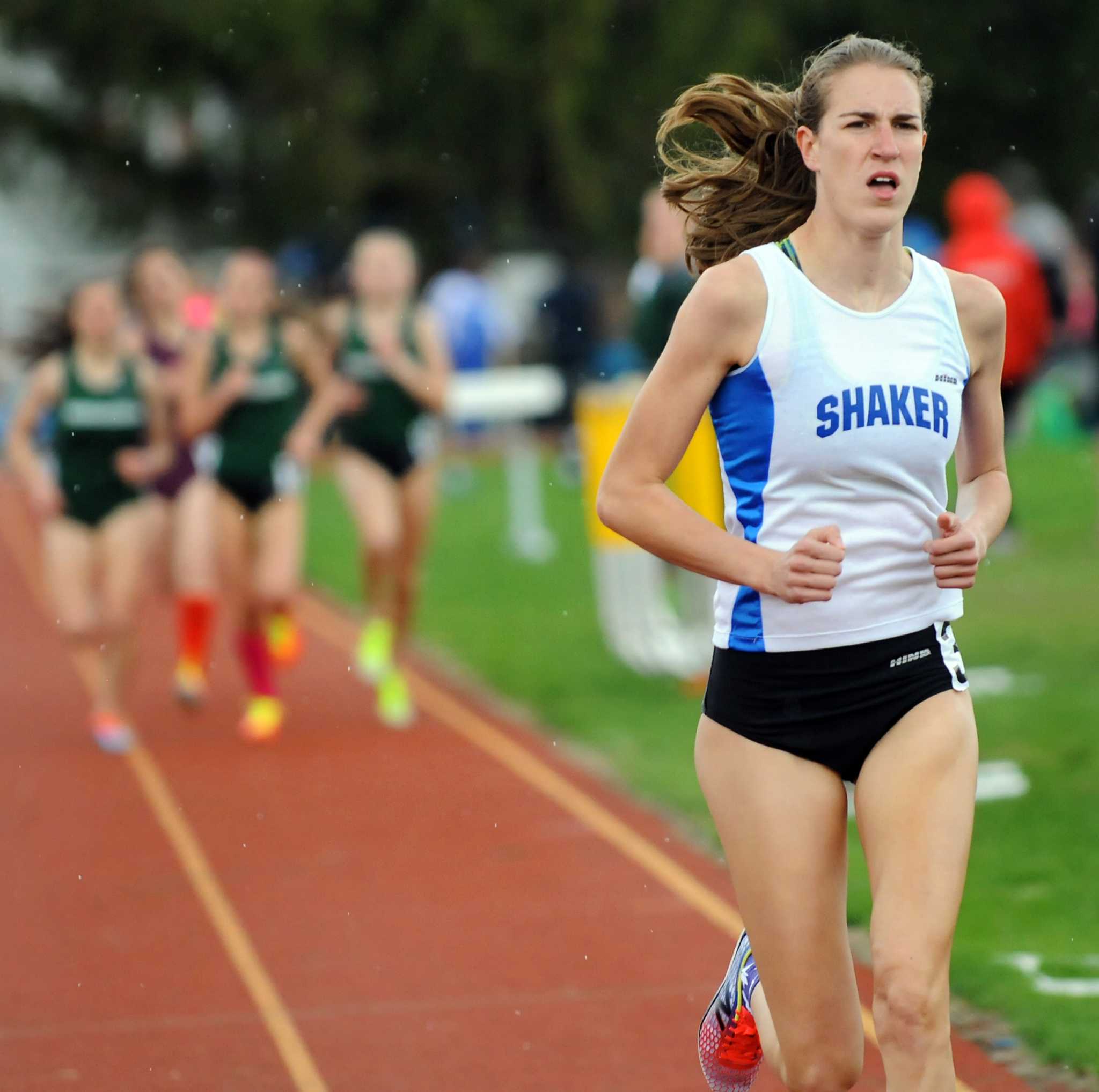 Shen relay team rises to challenge