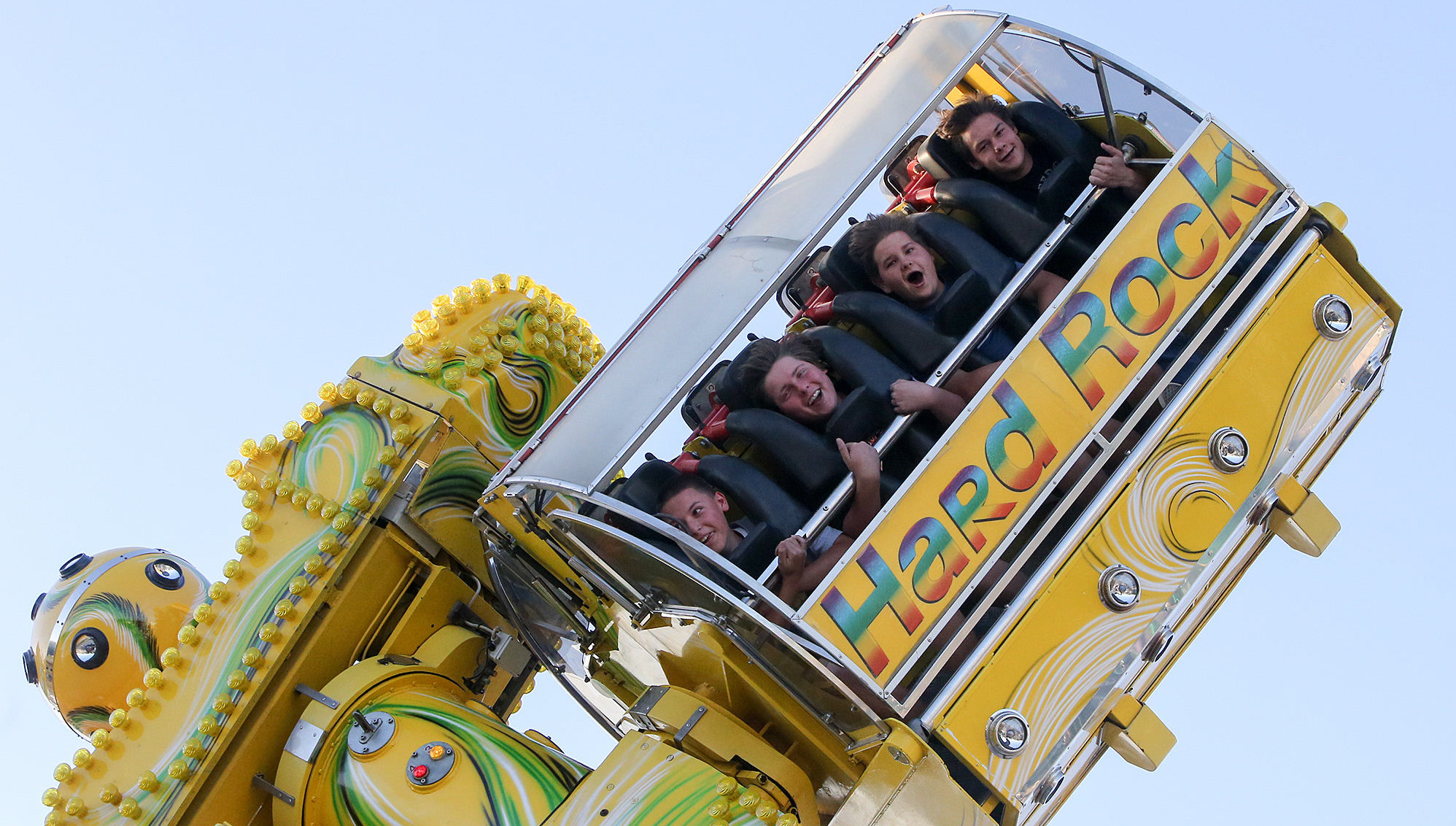 Cornyval attracts thousands to Helotes