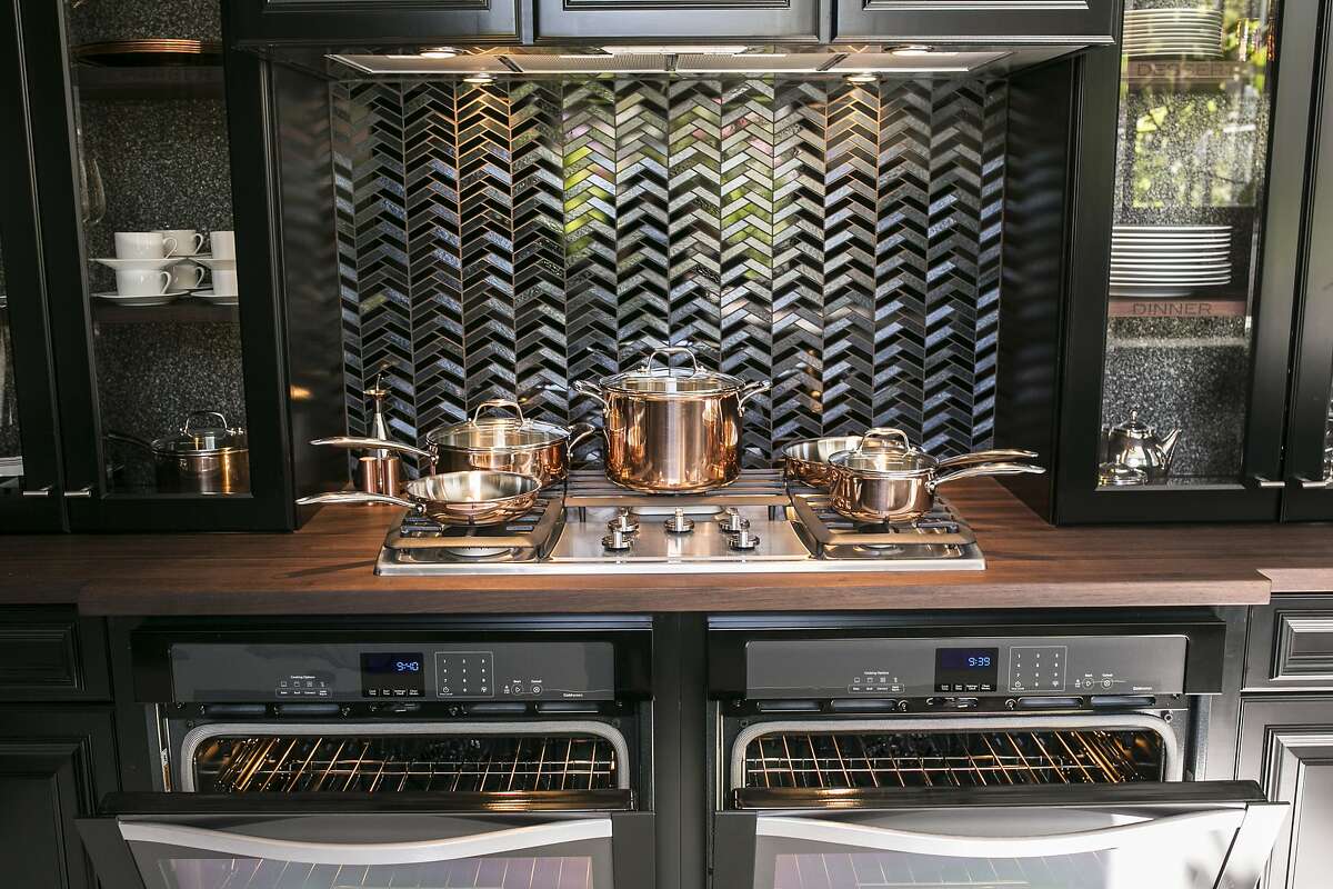 S.F. designer cooks up the ultimate kitchen