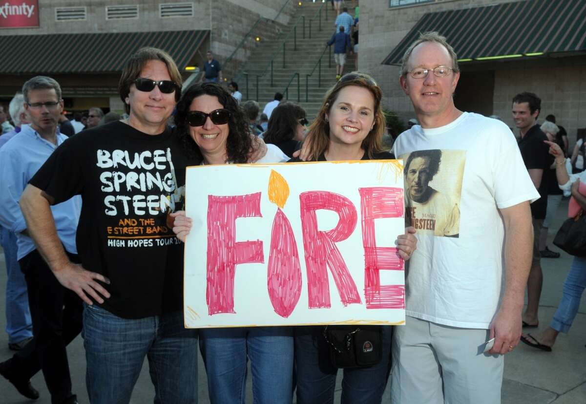 Bruce Springsteen steps up in a unique way for hurricane relief efforts