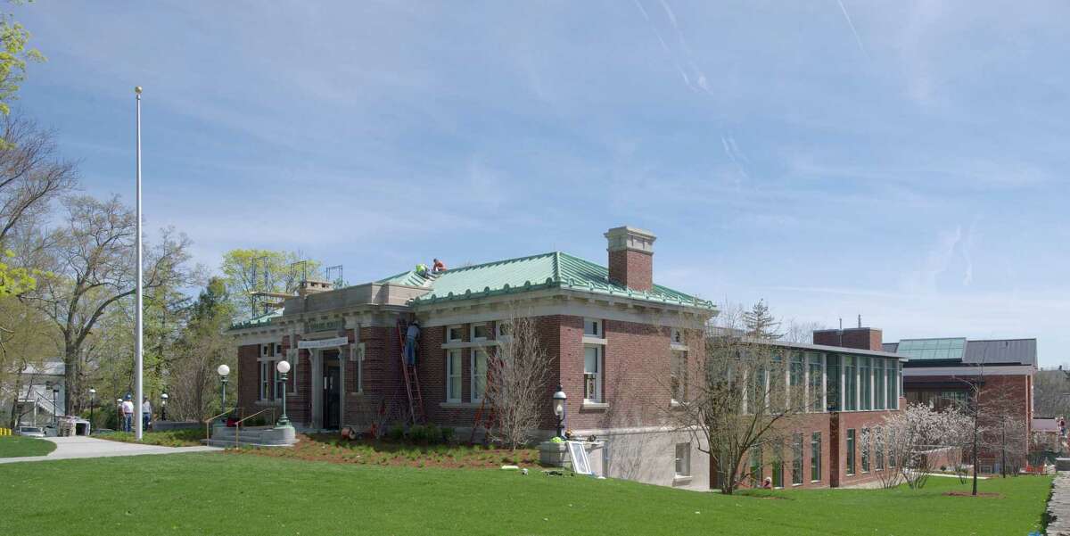 Ridgefield turns the page on a new library