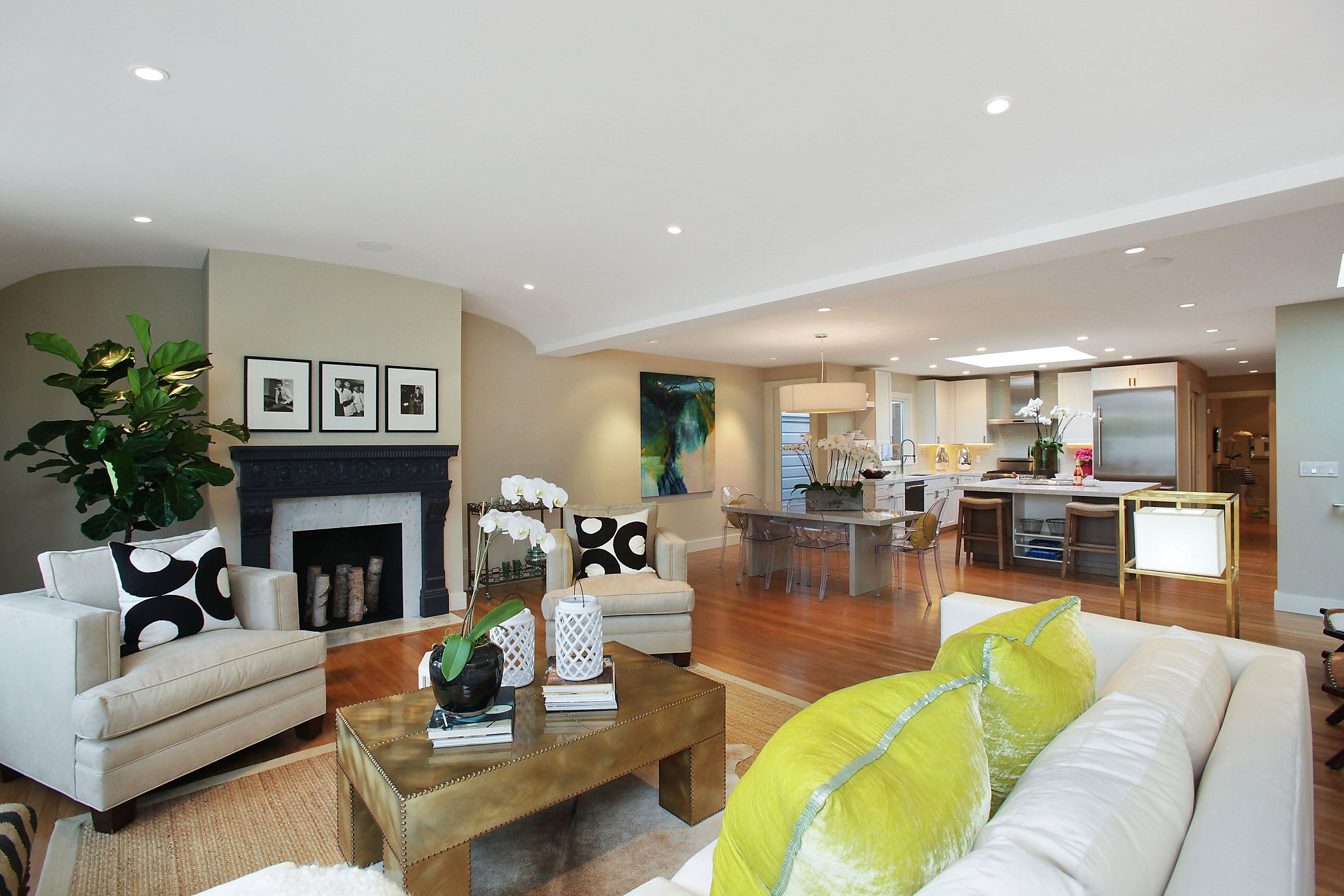 Price Point: $2.895 million