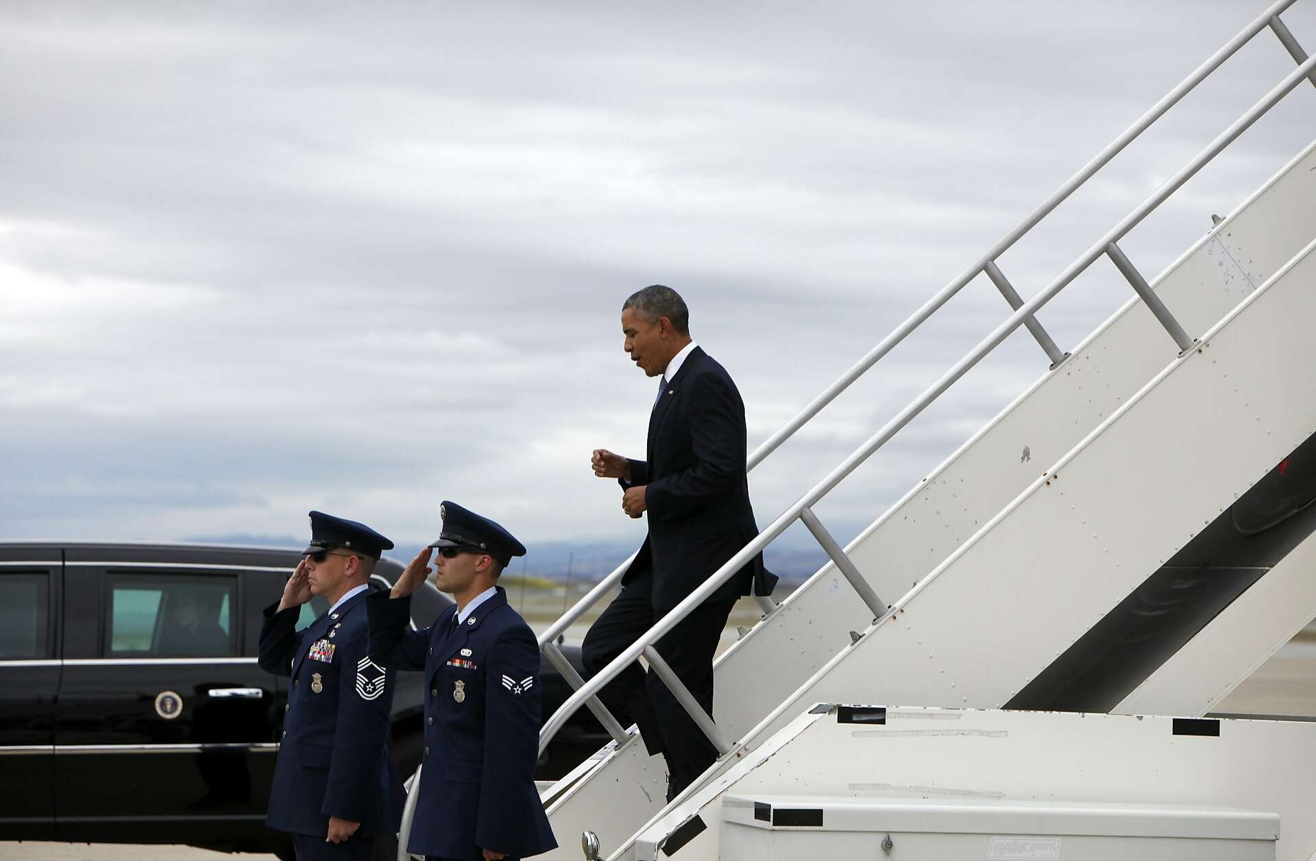 Obama in full campaign mode in Silicon Valley