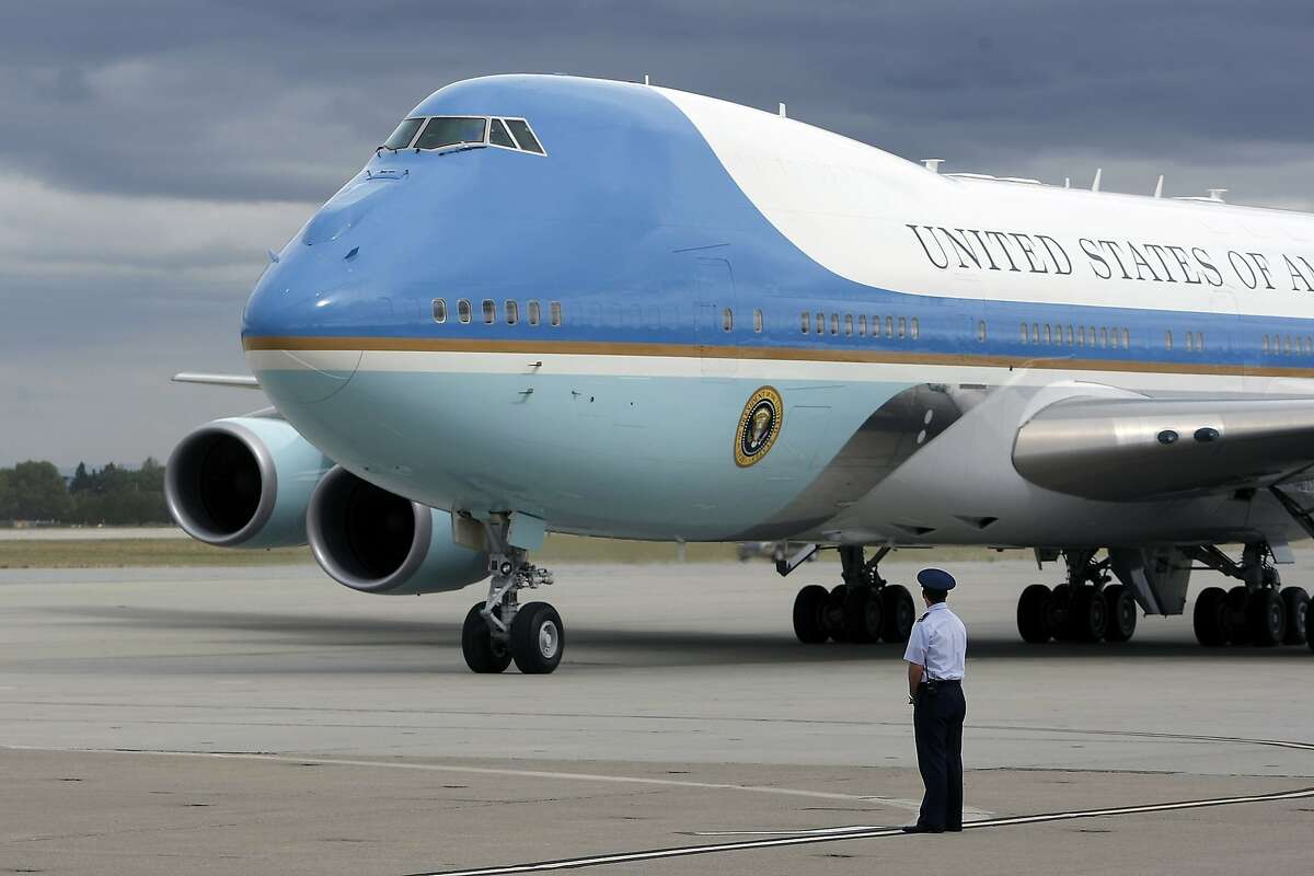 Obama in full campaign mode in Silicon Valley
