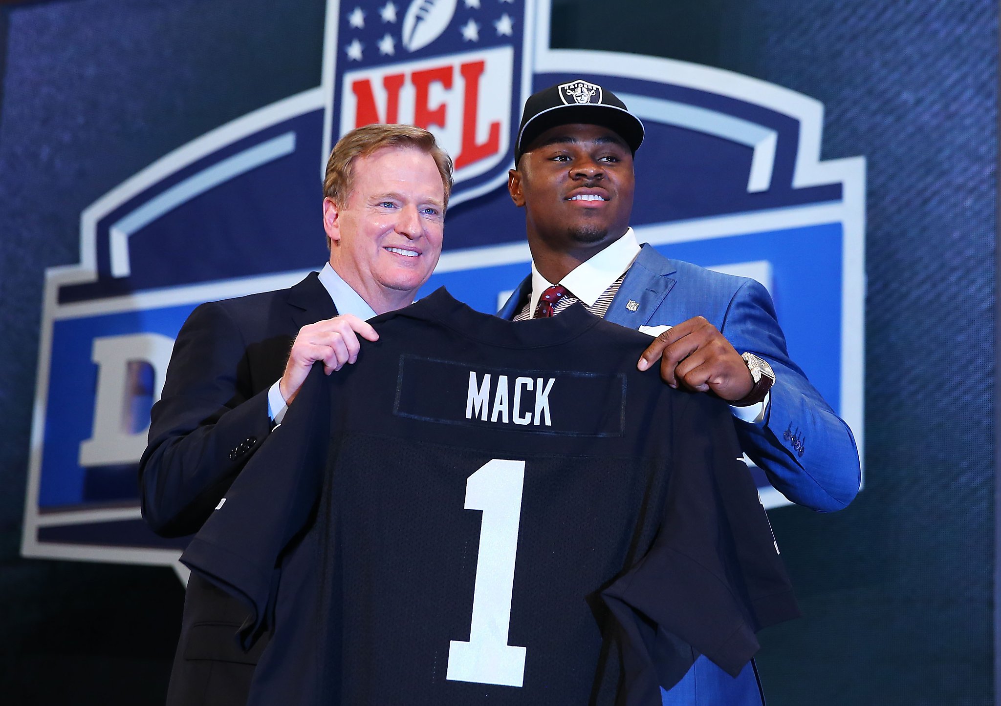 Raiders get linebacker Mack with 5th pick
